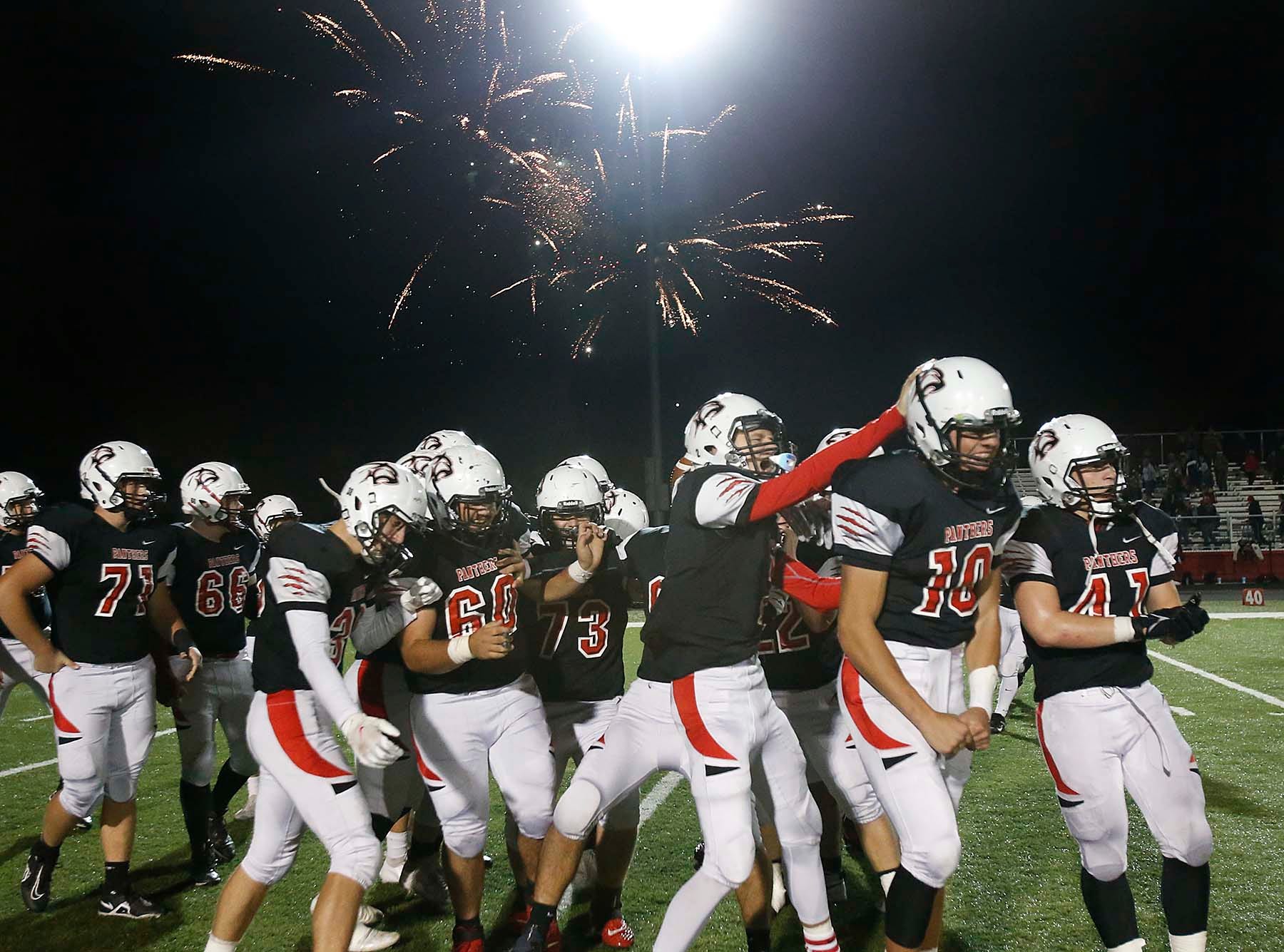 Norton football tops Field to finish regular season undefeated