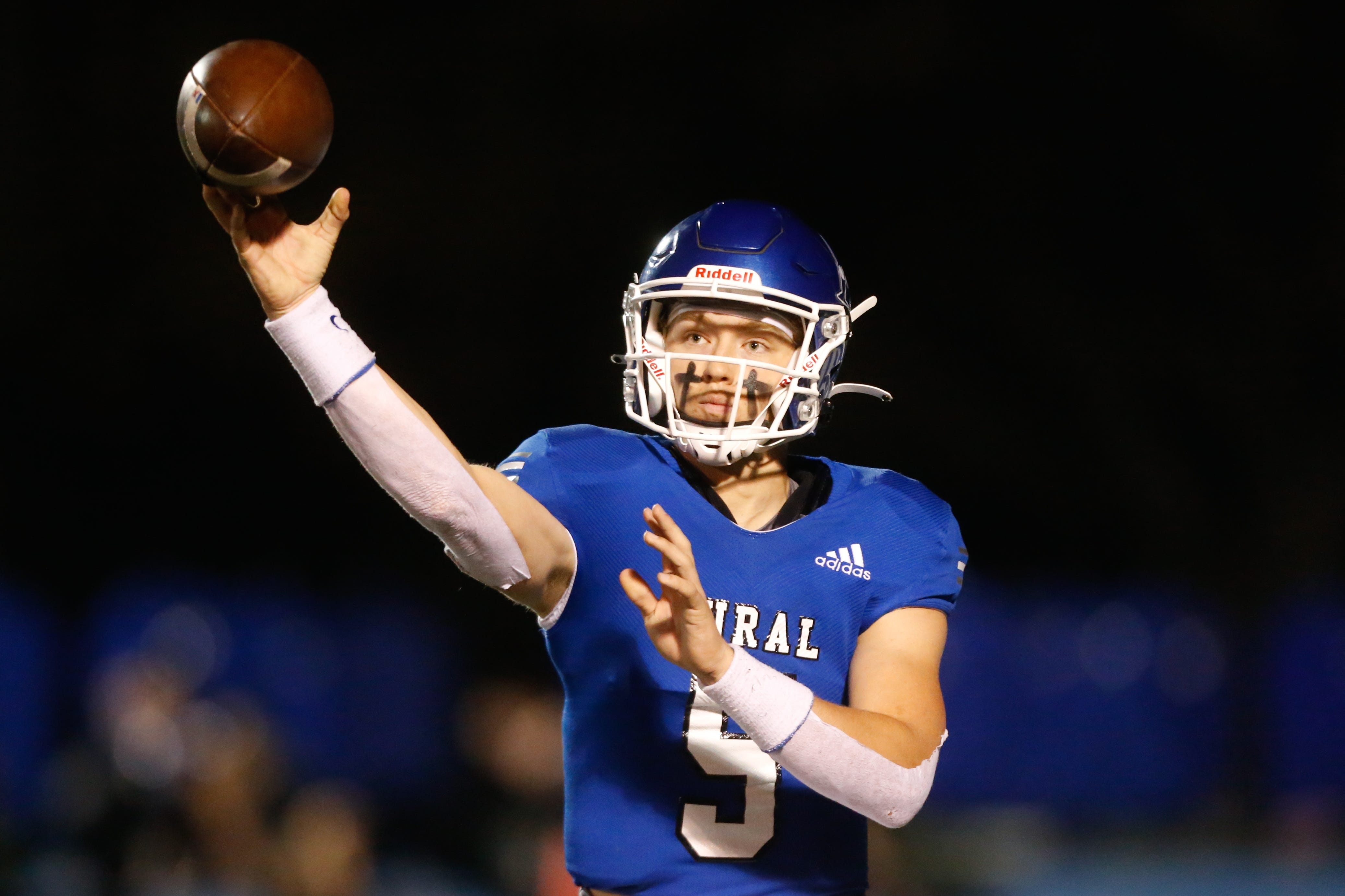 Washburn Rural football steps into spotlight with first-year starter