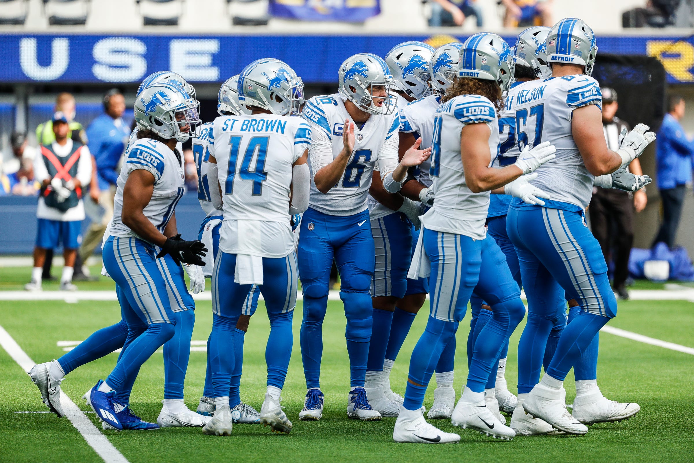 Detroit Lions depth chart for 2023 season entering NFL draft ...