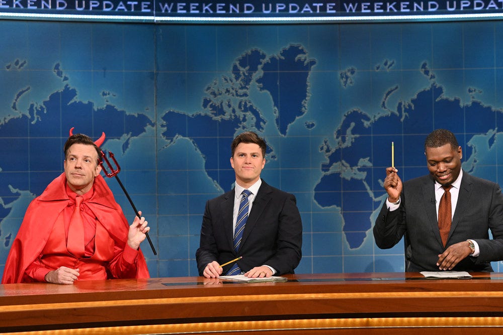 SNL: Jason Sudeikis says Colin Jost 'baby trapped' Scarlett Johansson