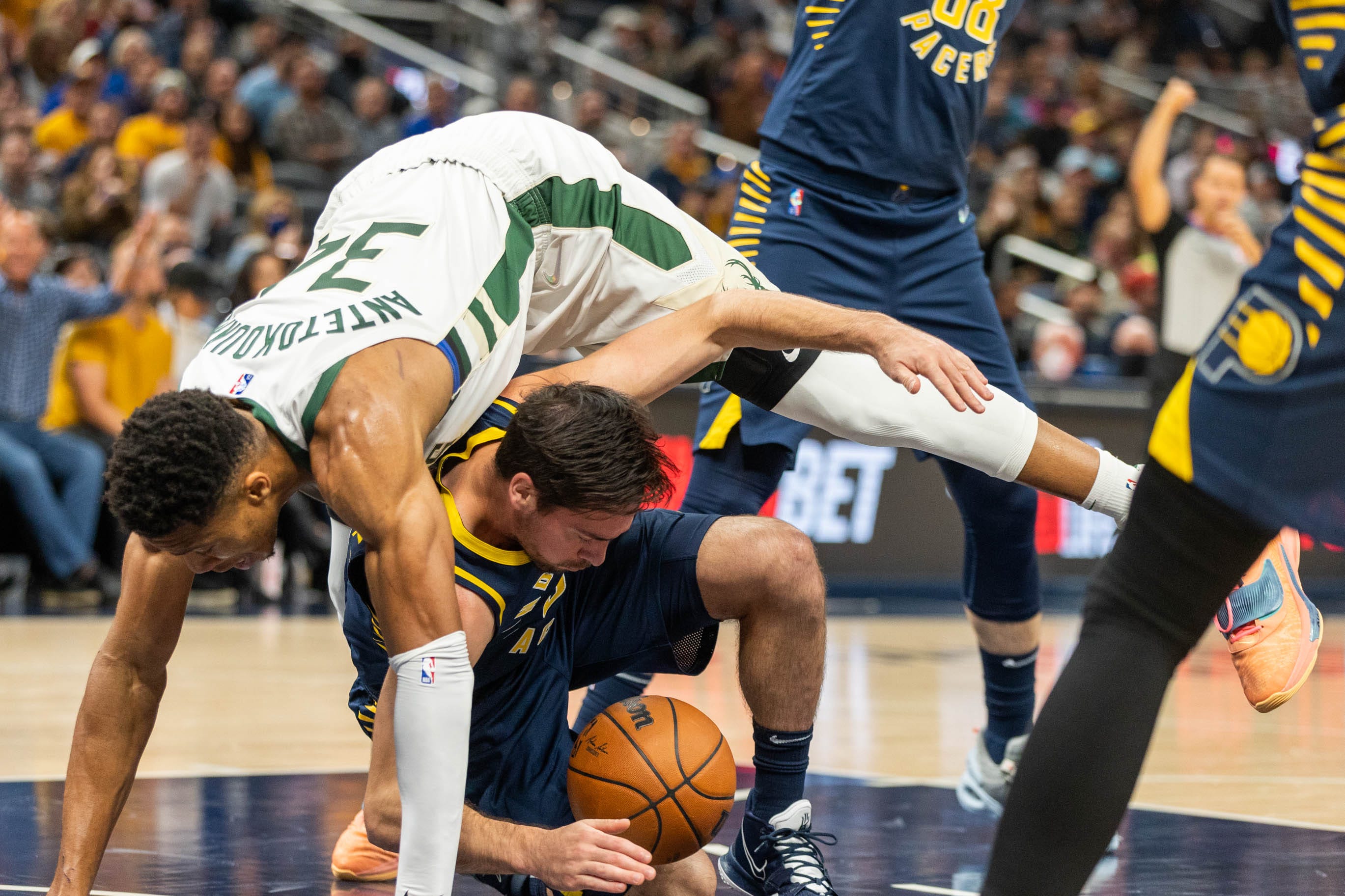 Pacers vs. Bucks: Five takeways from NBA championsroad win over Pacers