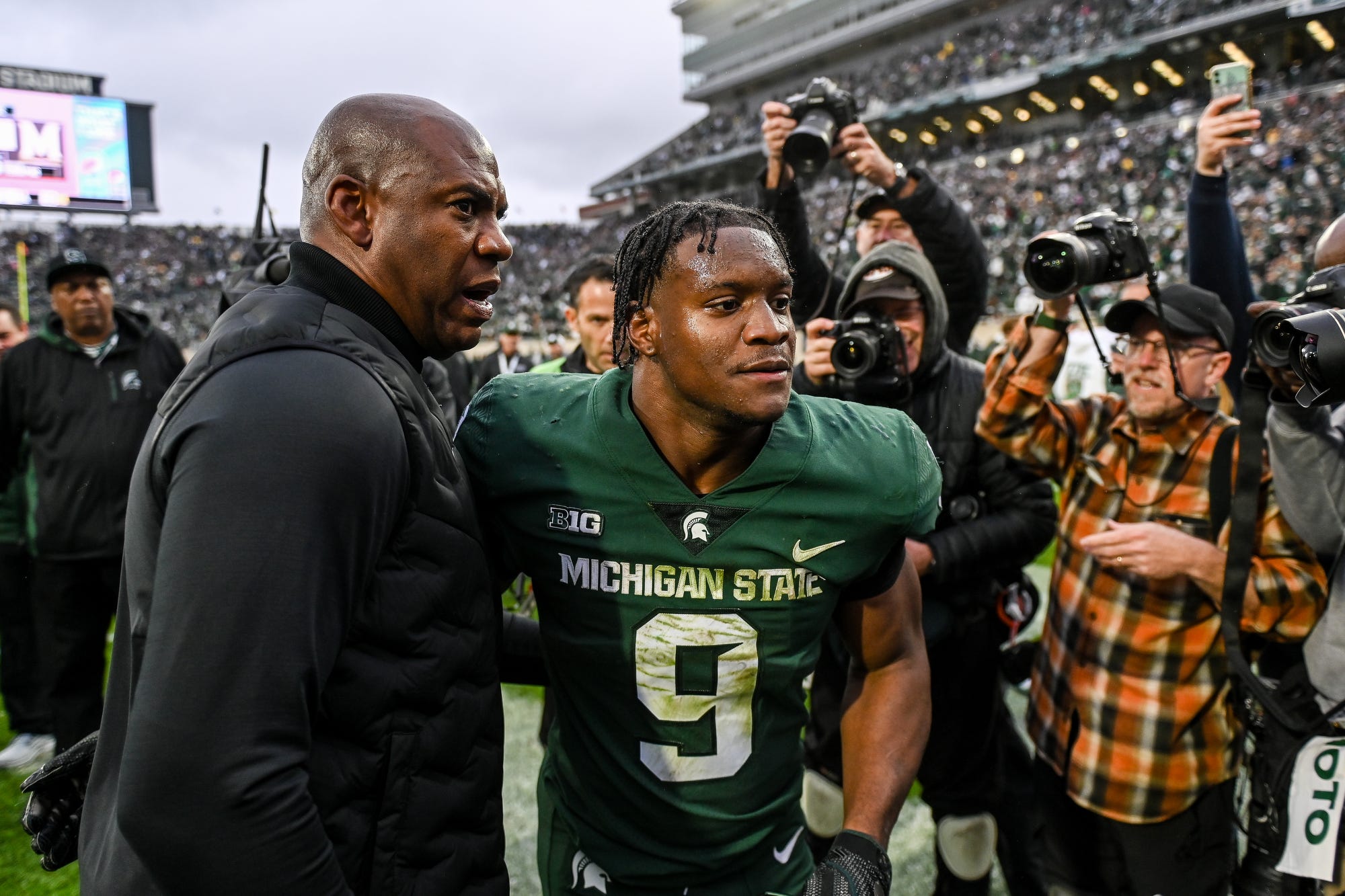Mel Tucker uncertain if MSU's Kenneth Walker will play in Peach Bowl