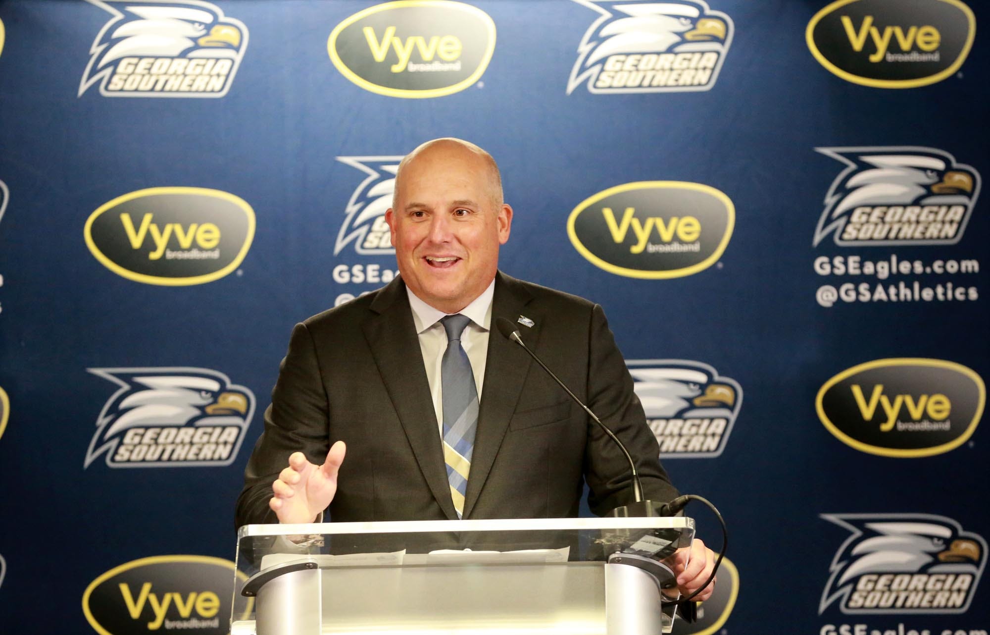 Georgia Southern coach Clay Helton hires assistant coaches, staff
