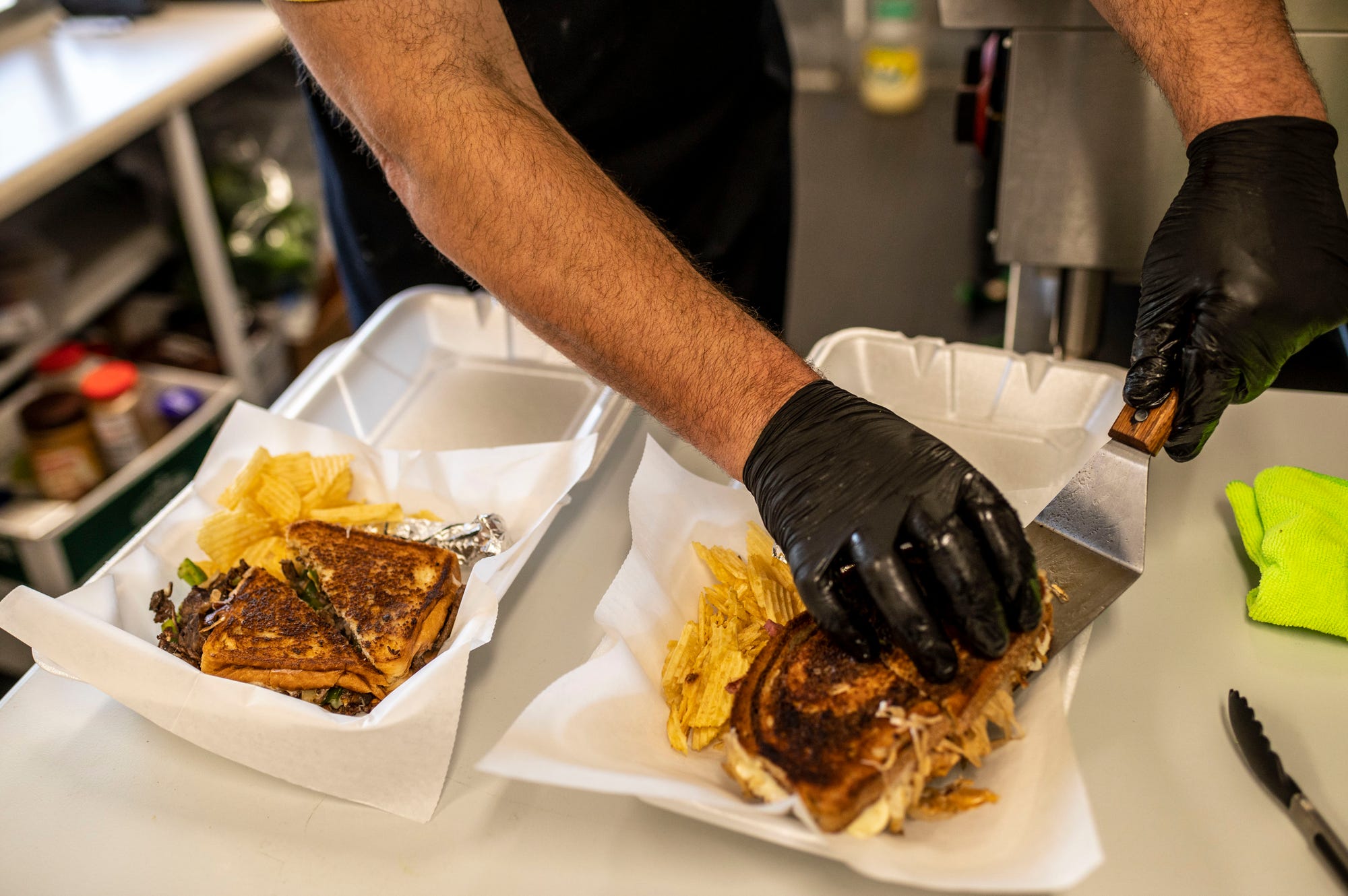 Cheese Boss food truck brings unique grilled cheese options to Battle Creek