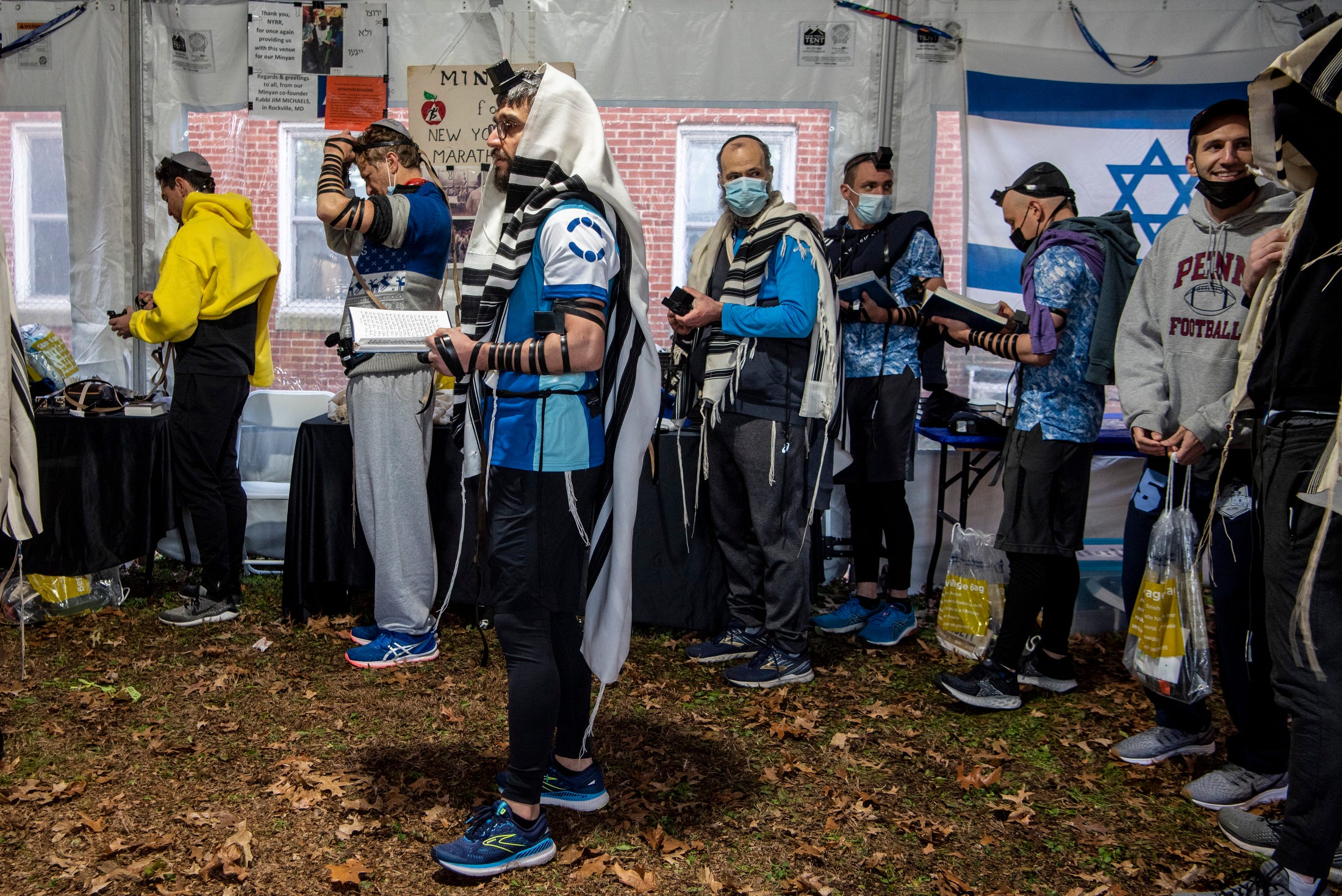 Orthodox Jewish runners seek divine 'boost' before NYC Marathon