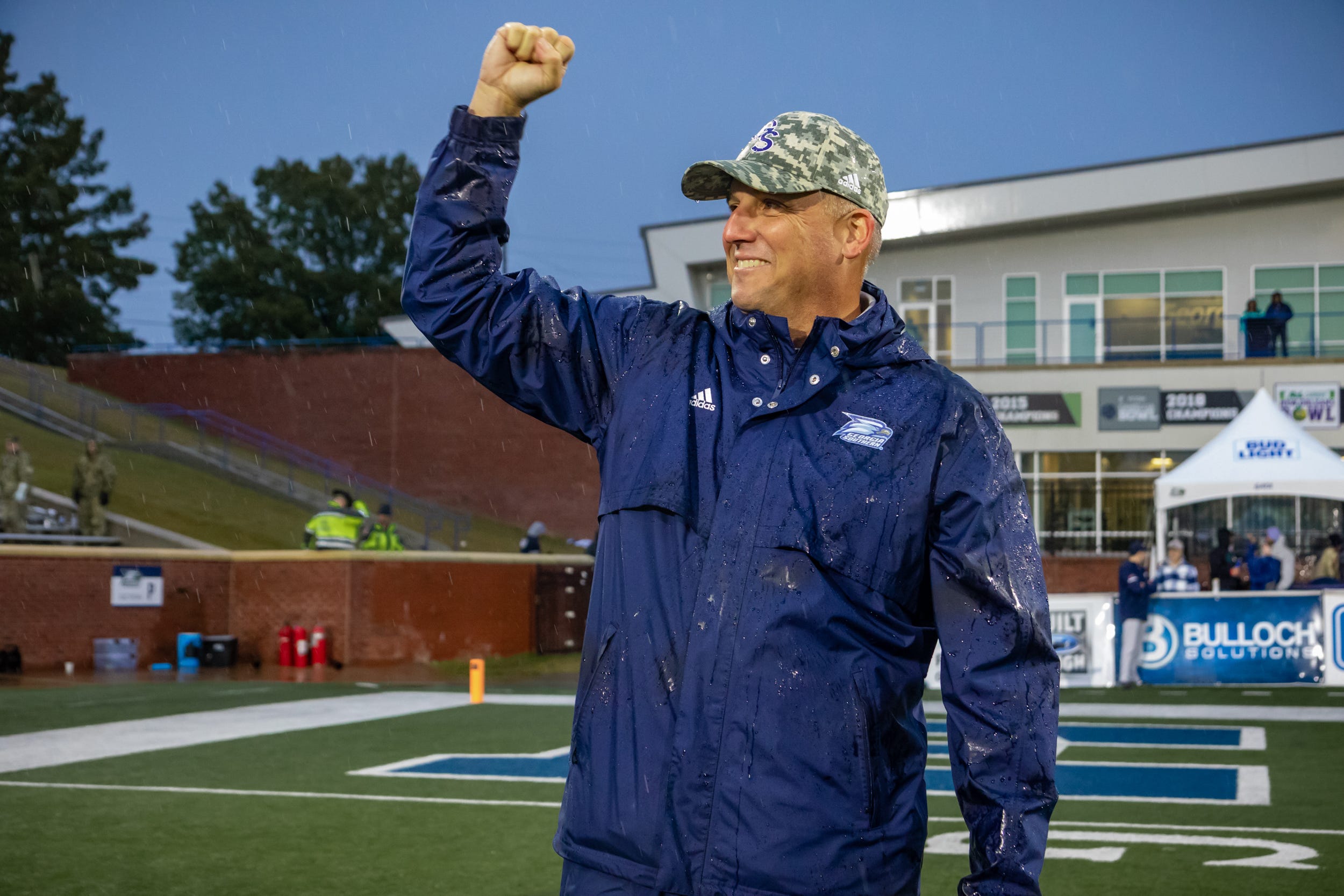 How much do Georgia Southern football coaches make?