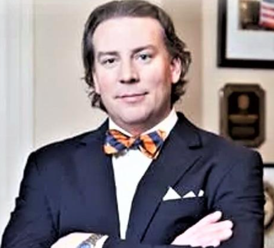 Ben Dusing: Kentucky lawyer accused of threatening other attorneys