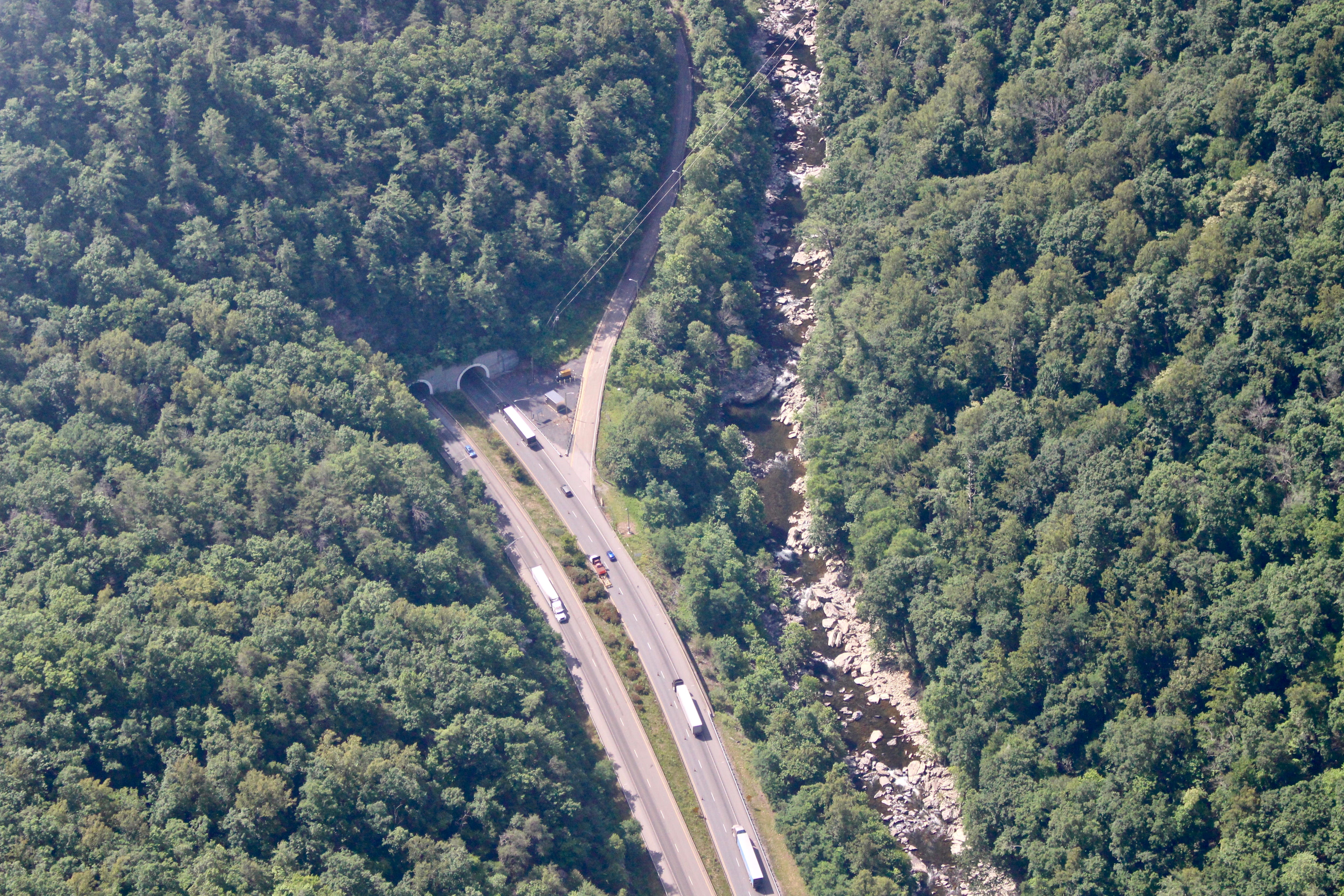 I-40 in Pigeon River Gorge to have construction delays through May