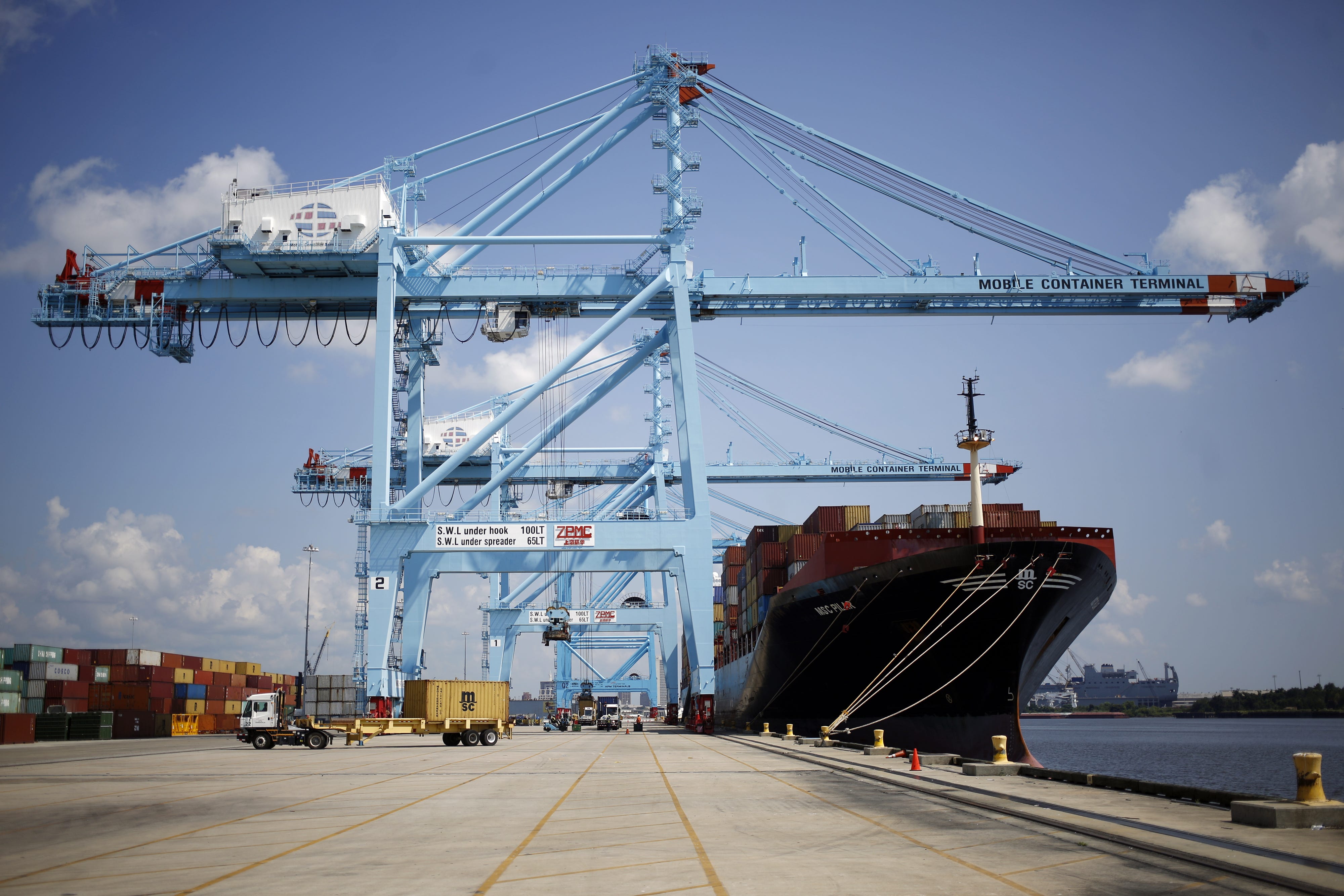 States, cities gear up for $1 trillion infrastructure windfall