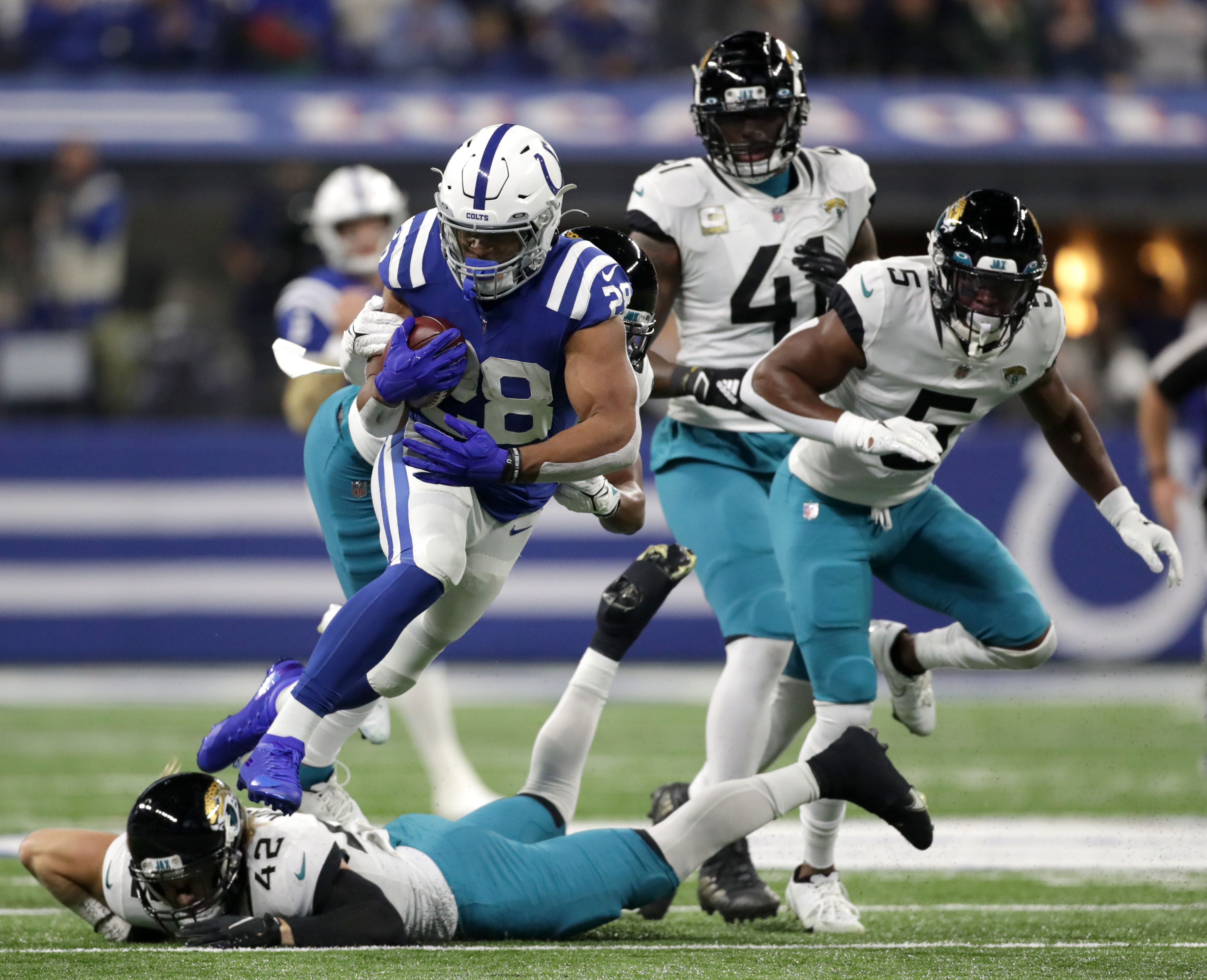 Colts Jonathan Taylor best running back in NFL, per these numbers