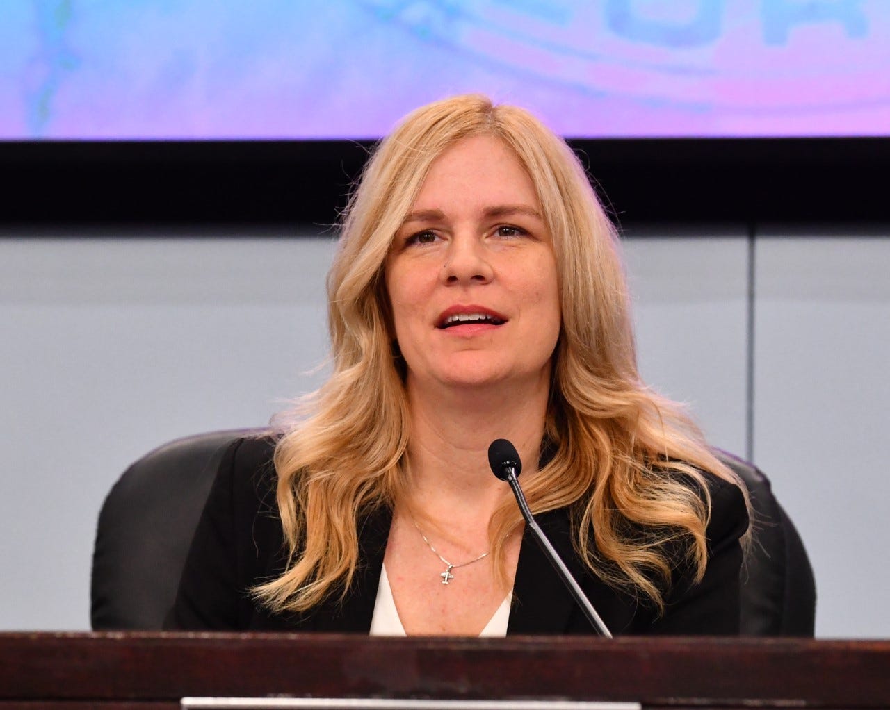 Zonka says Lober should stop making accusations and answer questions