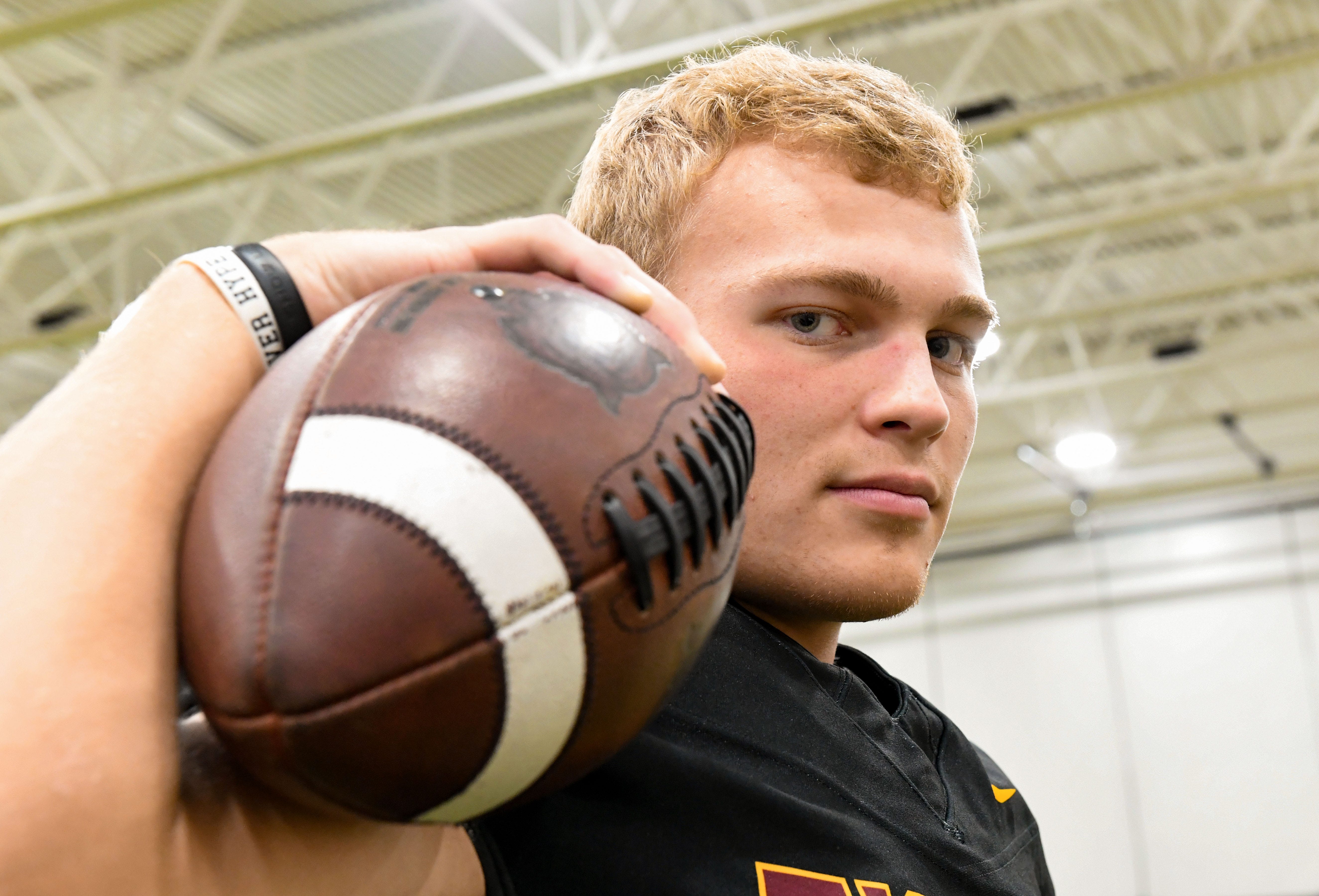 How Minnesota recruit Jacob Knuth became a South Dakota sensation