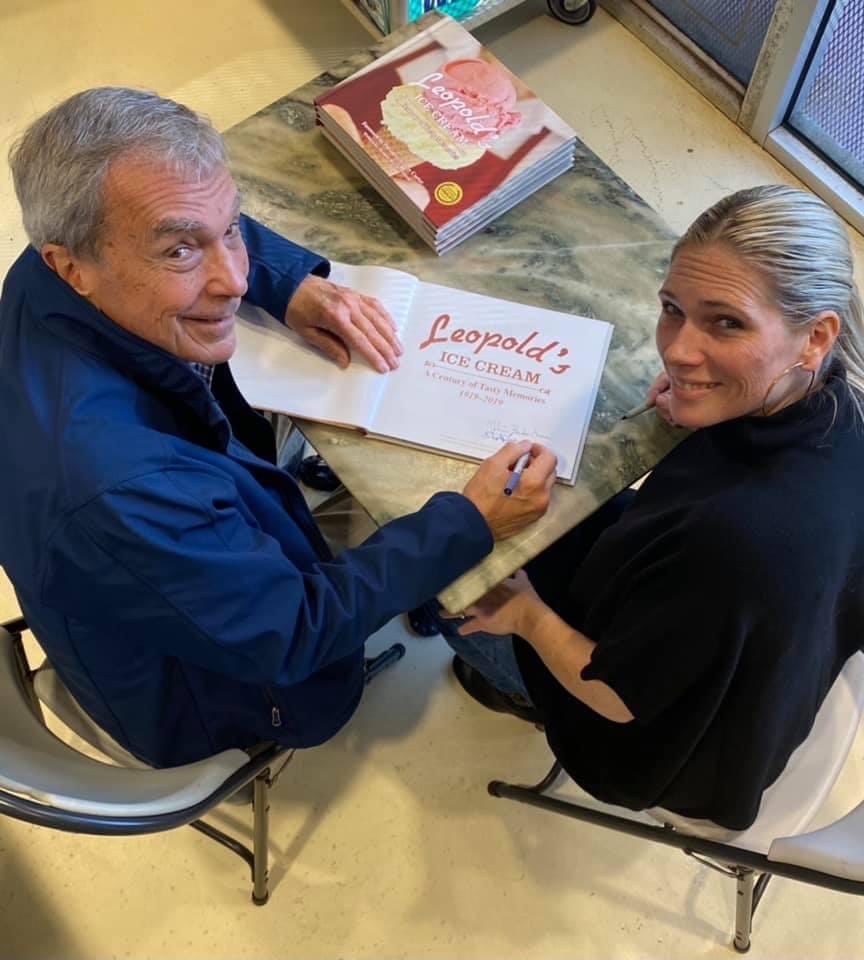 Stratton Leopold to produce Melanie Bowden Simón's book 'La Americana'