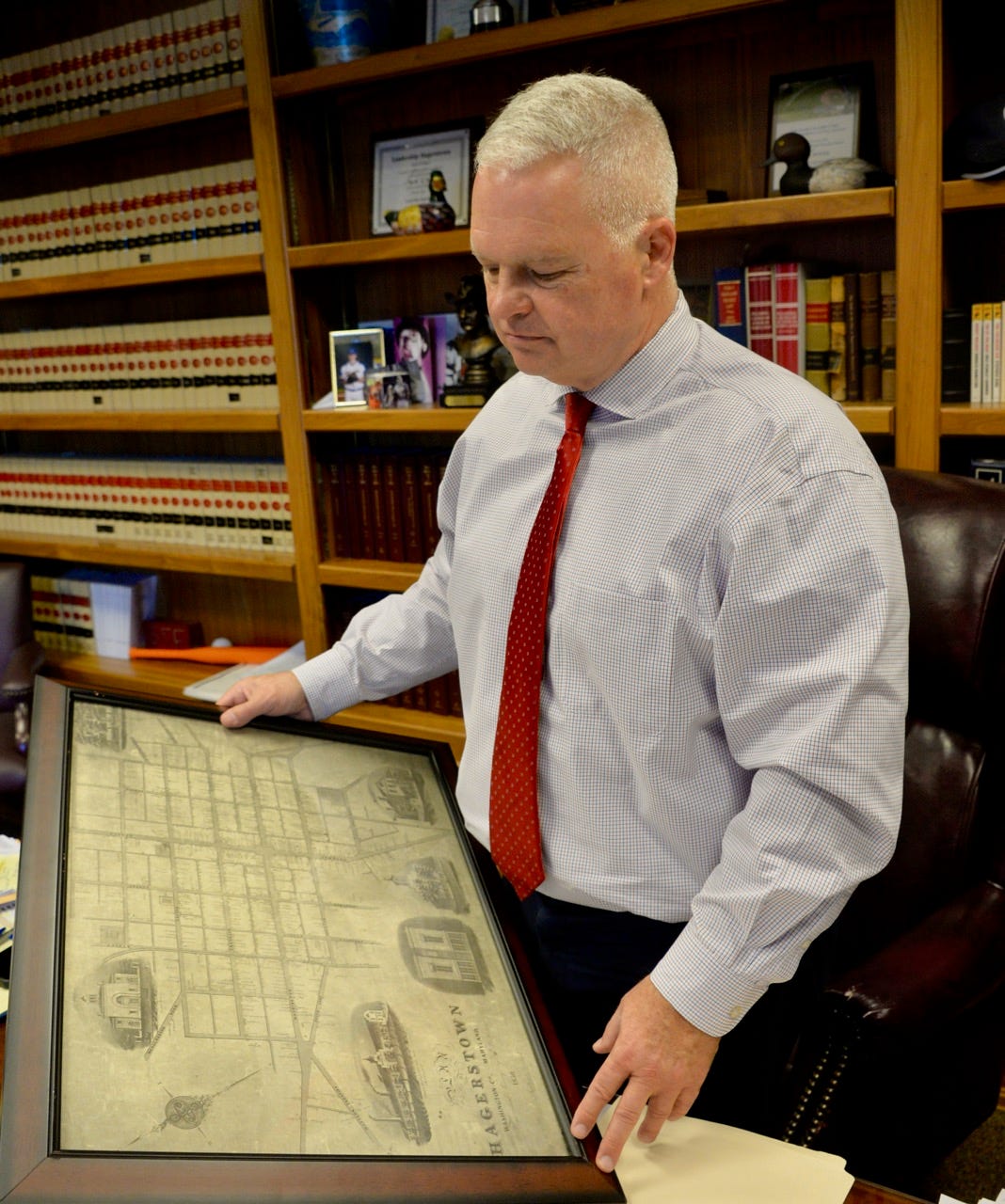 1871 Hagerstown fire destroyed courthouse, church; killed firefighter