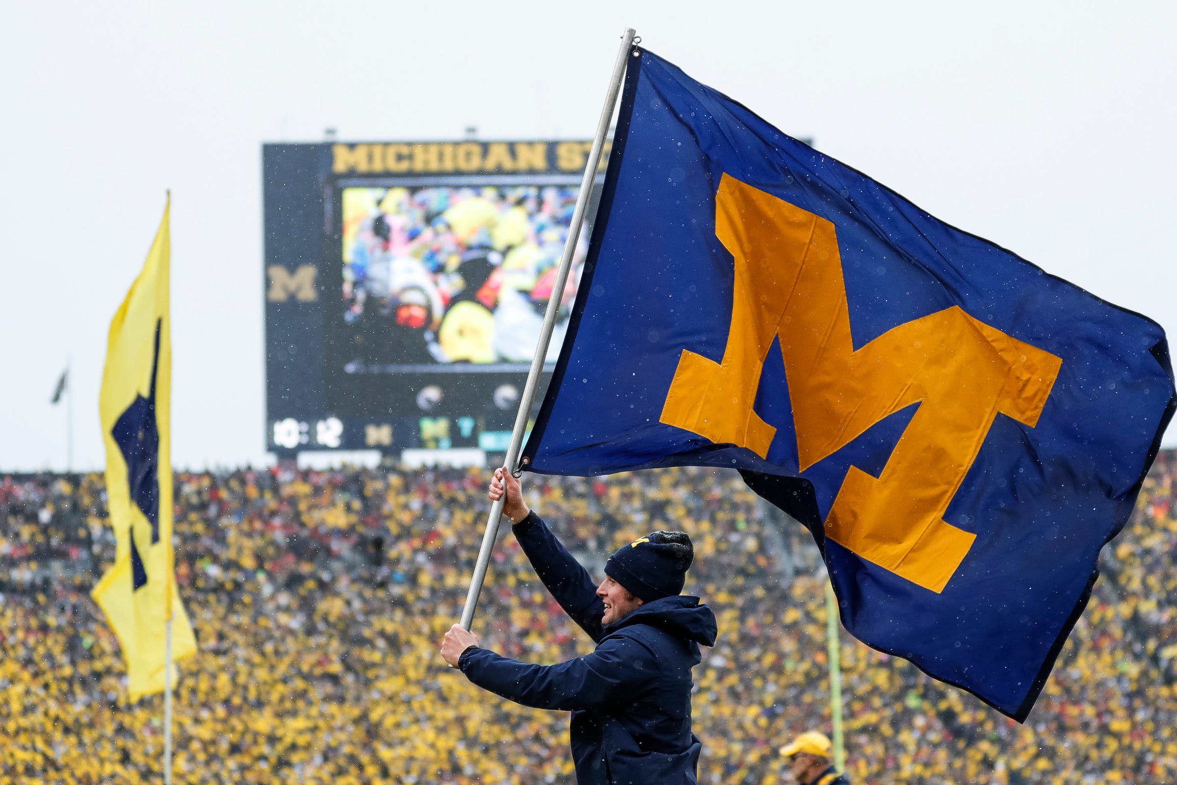 Michigan football adds pledges from Zeke Berry, Ethan Burke