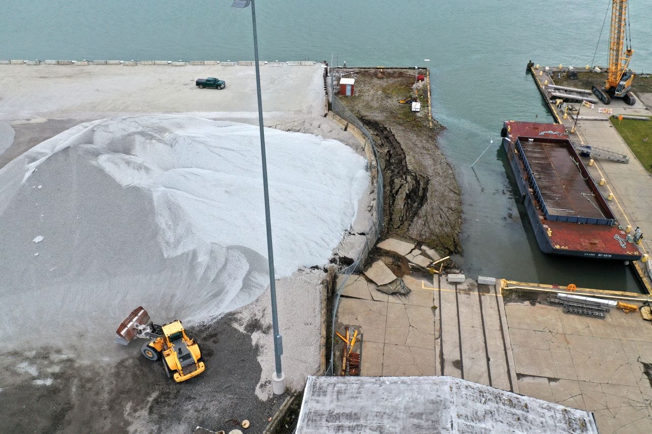 Seawall near aggregate site collapsed into Detroit River Friday