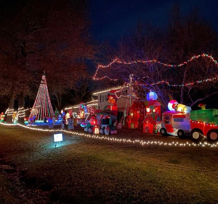 Christmas light displays map guides to 21 Springfield area homes