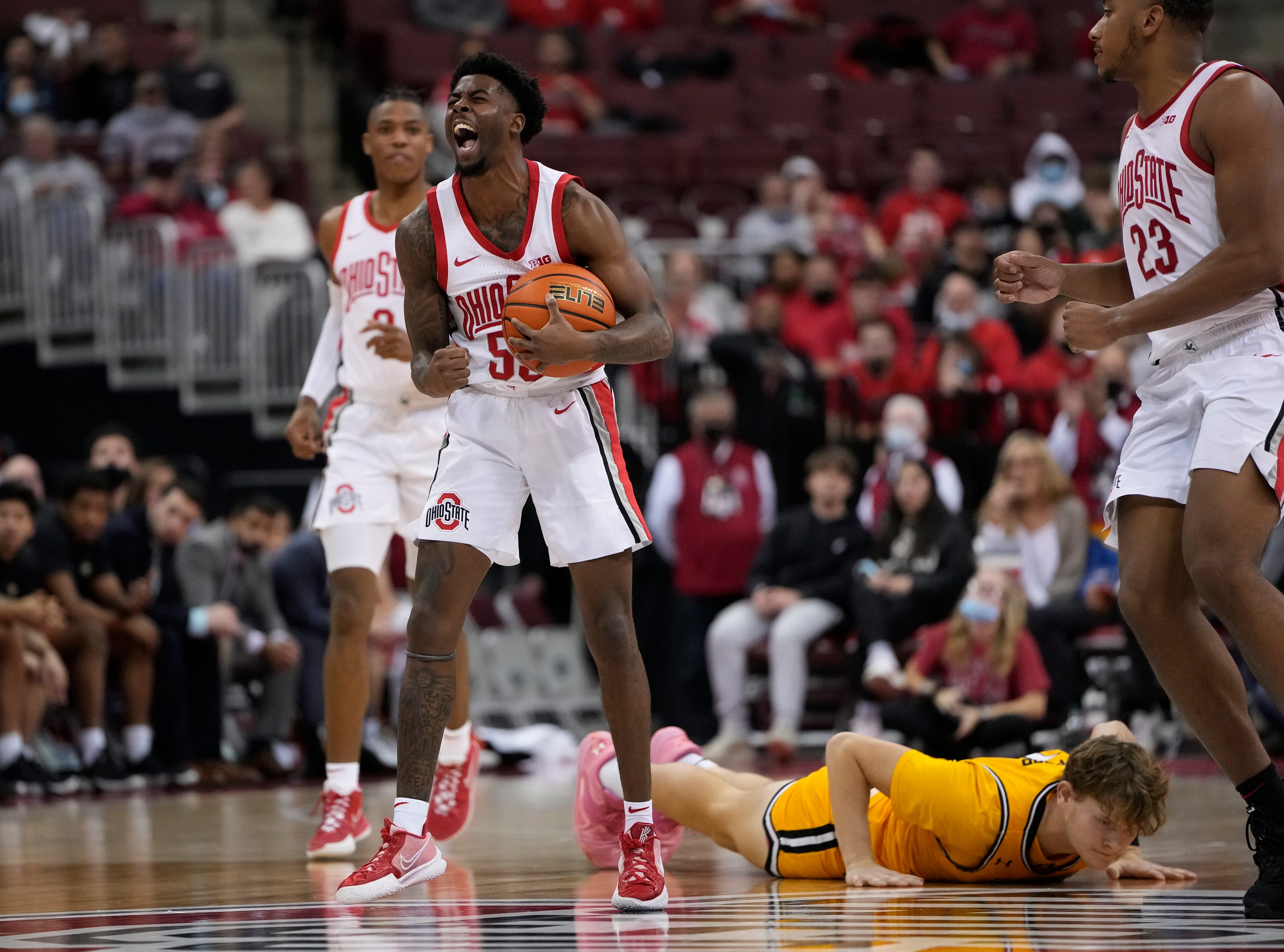 Towson strikes blows but Justin Ahrens, Ohio State respond in win