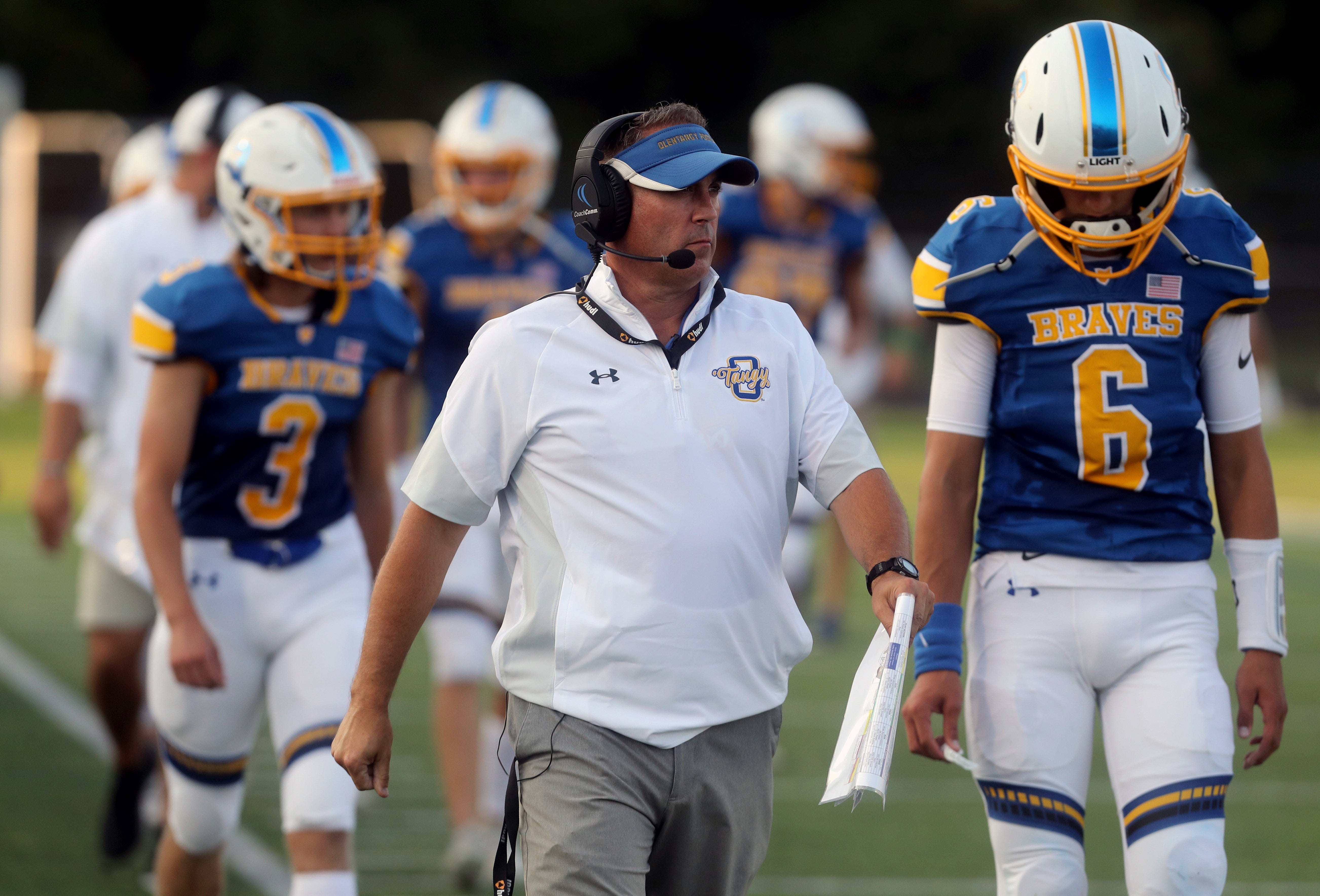 Olentangy football coach Mark Solis steps down after nine seasons