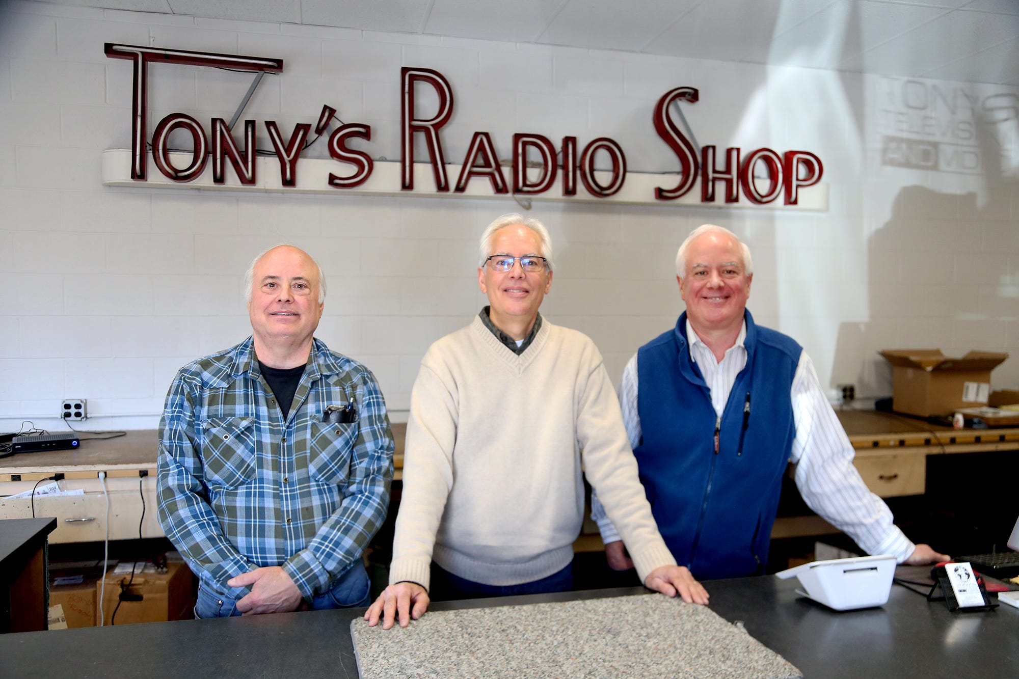 Portsmouth NH's Tony's Television & Video closing after 77 years