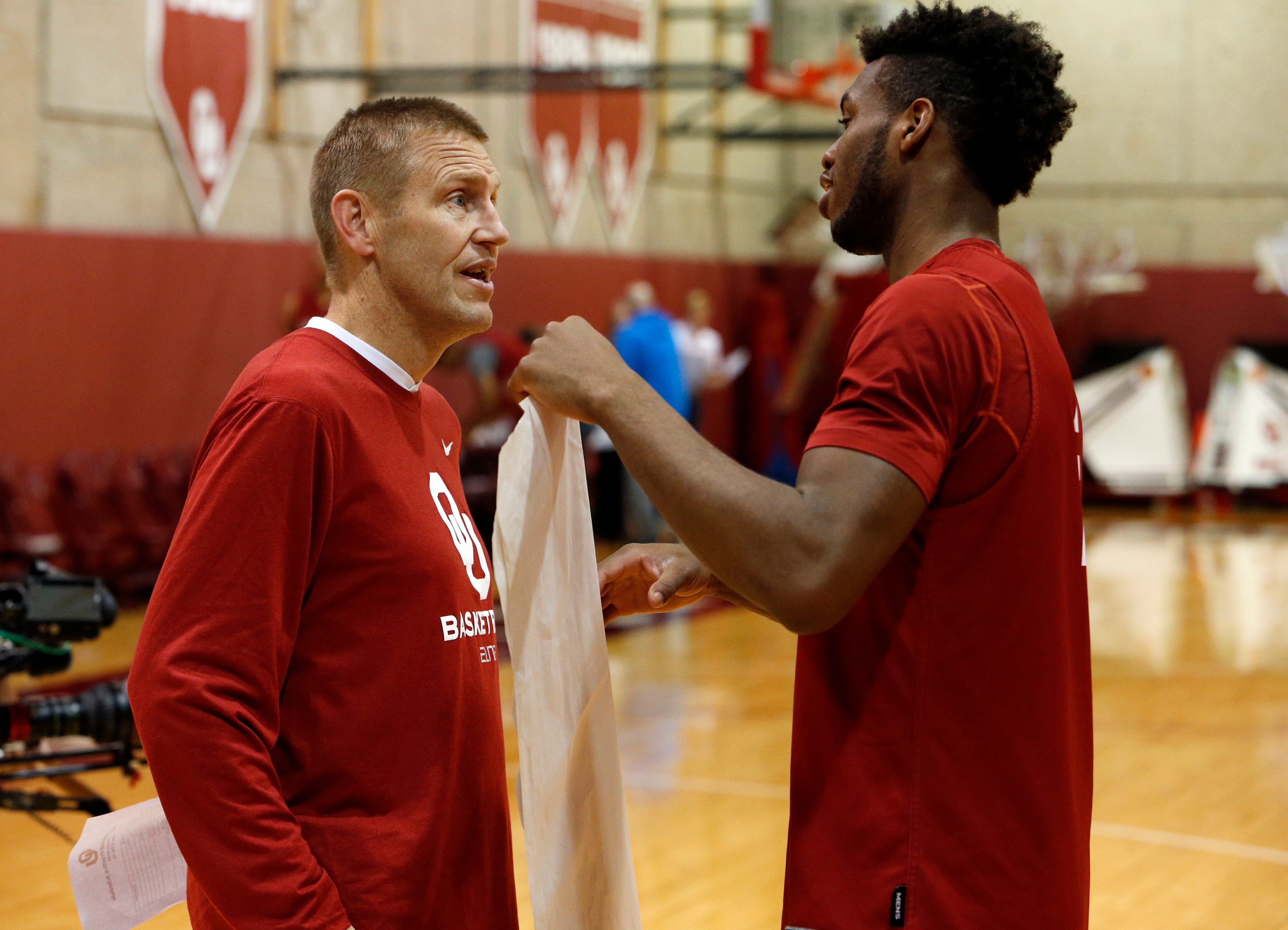 OU men's basketball: Mike Shepherd leaving Sooners for Casady School