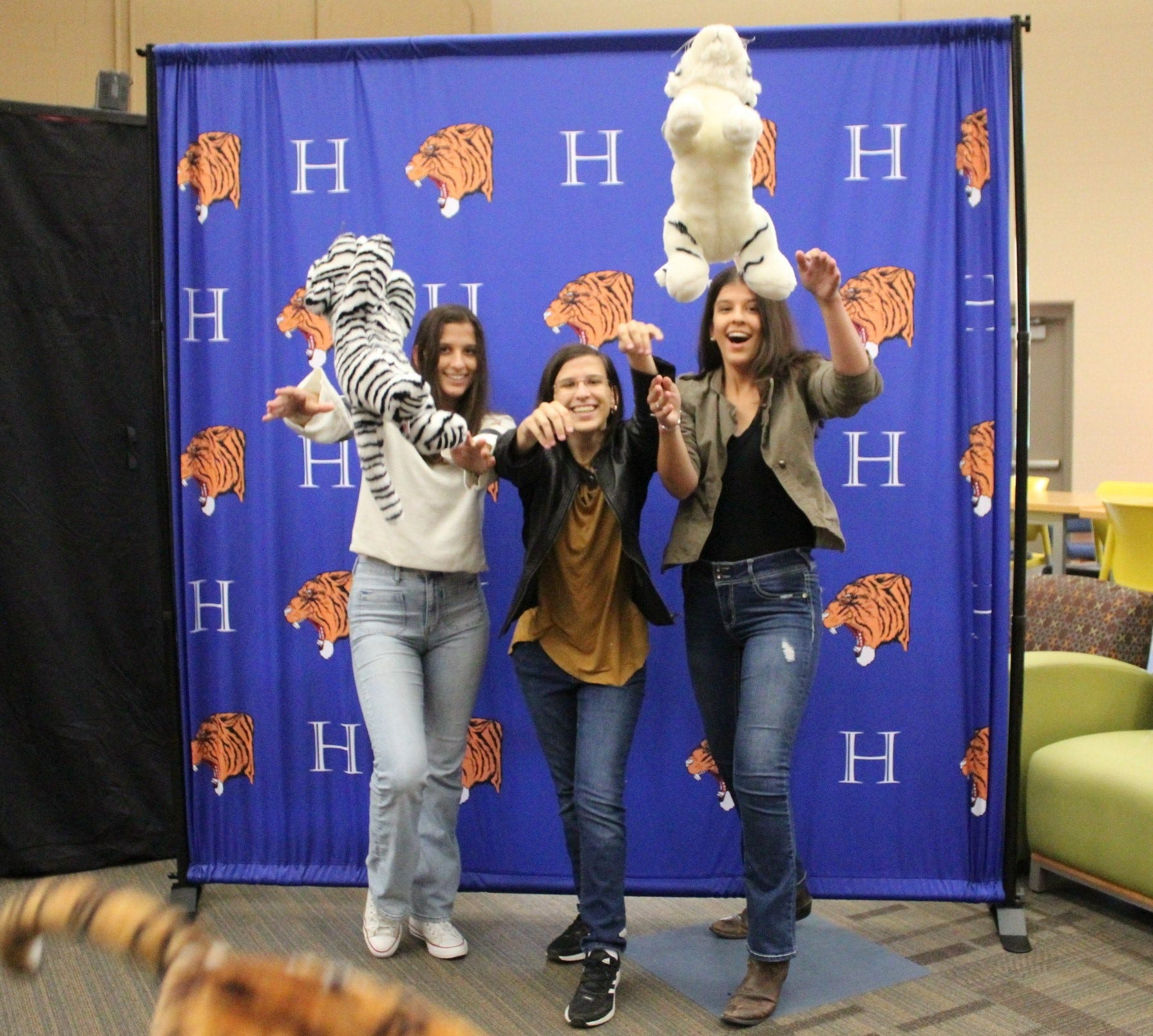 Missouri high school siblings at top academic rankings in their class