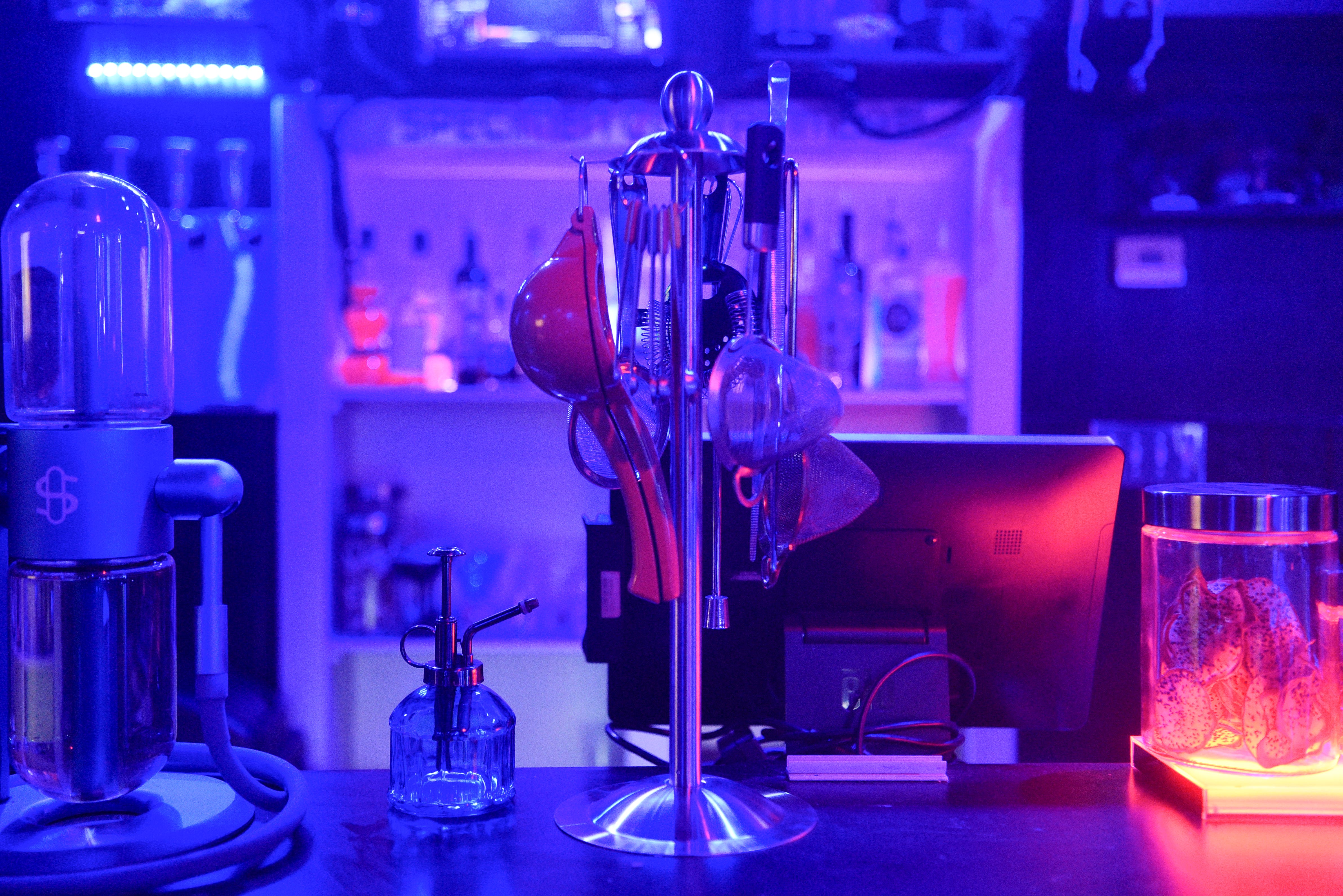 Space Bar by Token Game Tavern owners has 'funky' drinks for Knoxville