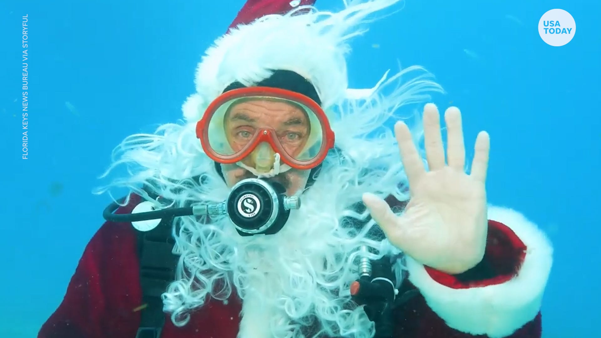 Christmas cheer: Santa Claus goes scuba diving in Florida Keys