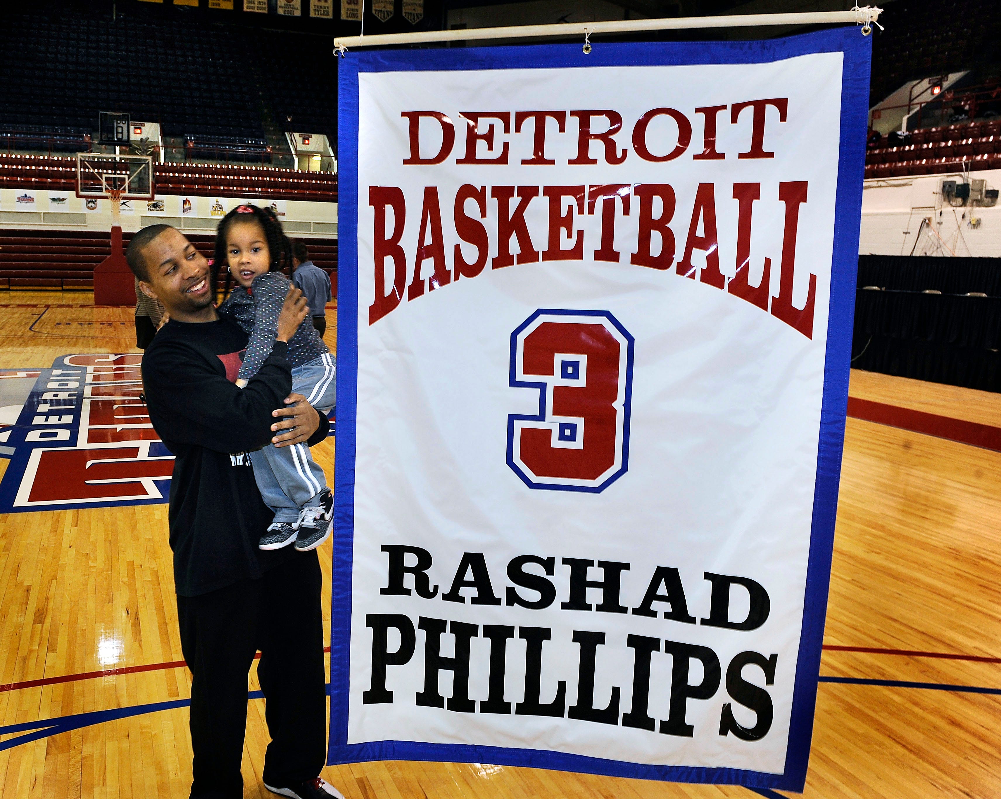 State hoops: UDM's Rashad Phillips ready to pass baton to fellow 'Tesla ...