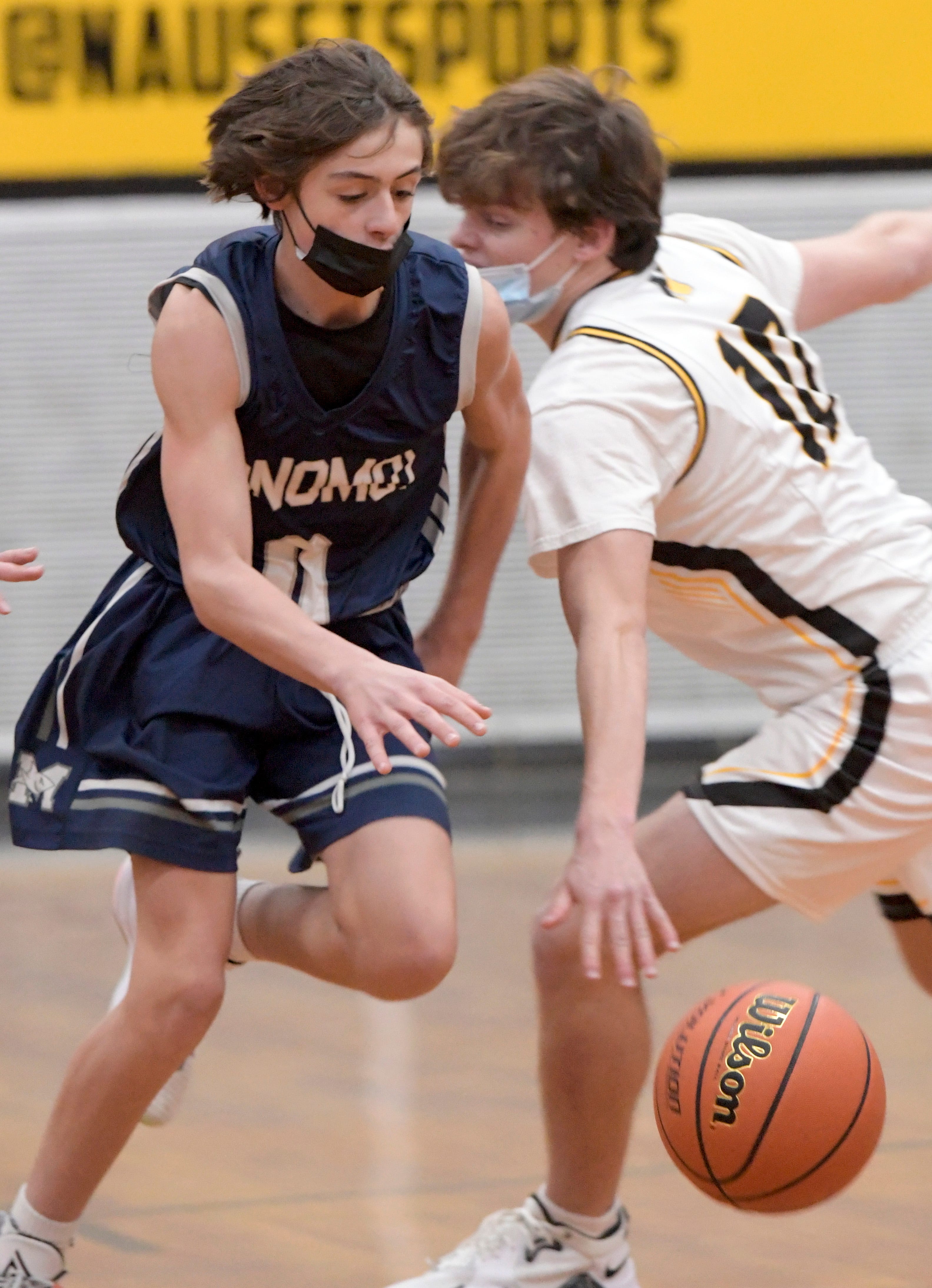 HIGH SCHOOL ROUNDUP: Friday's Cape Cod scores and highlights