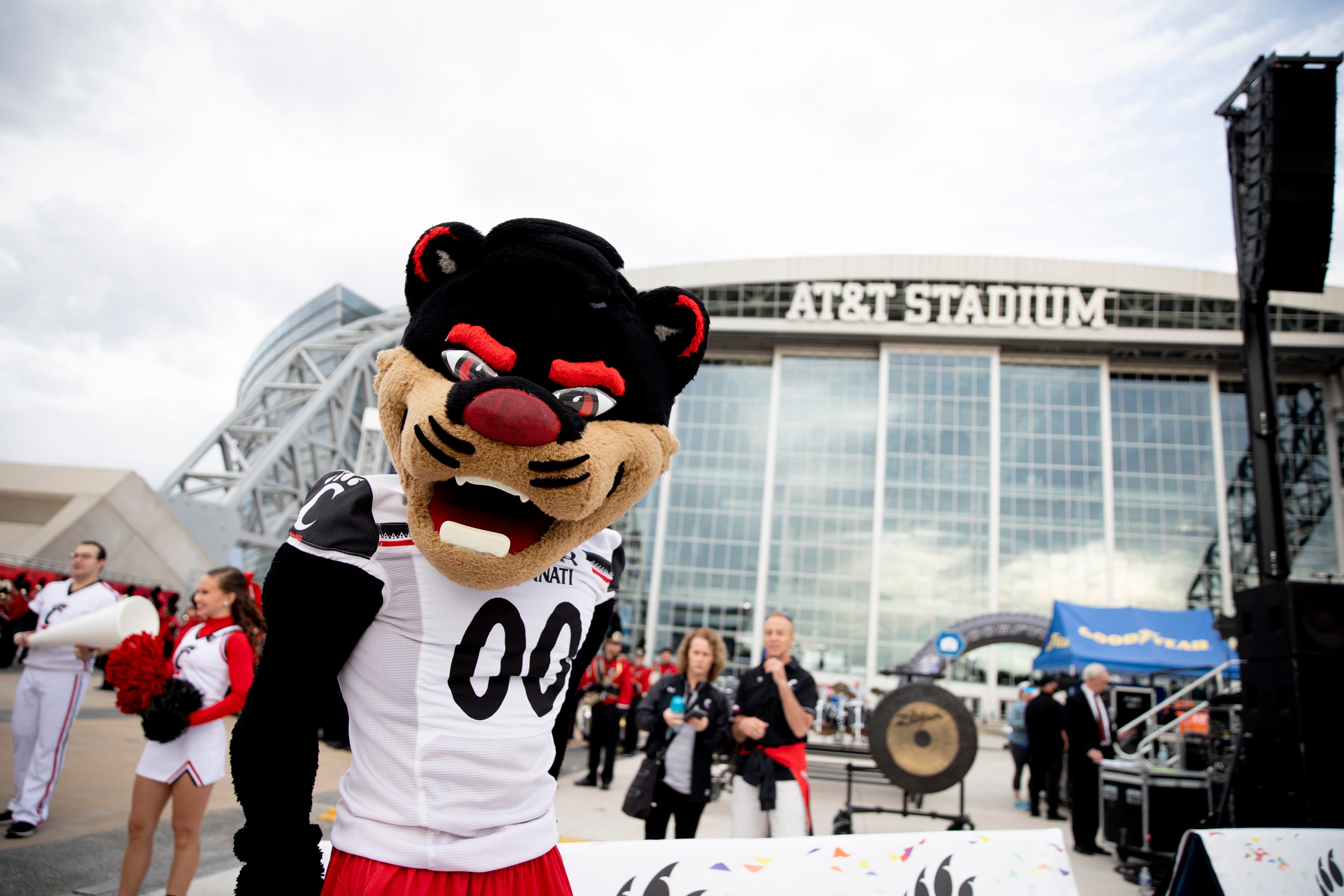 UC football vs. Alabama predictions: Who did GameDay pick?