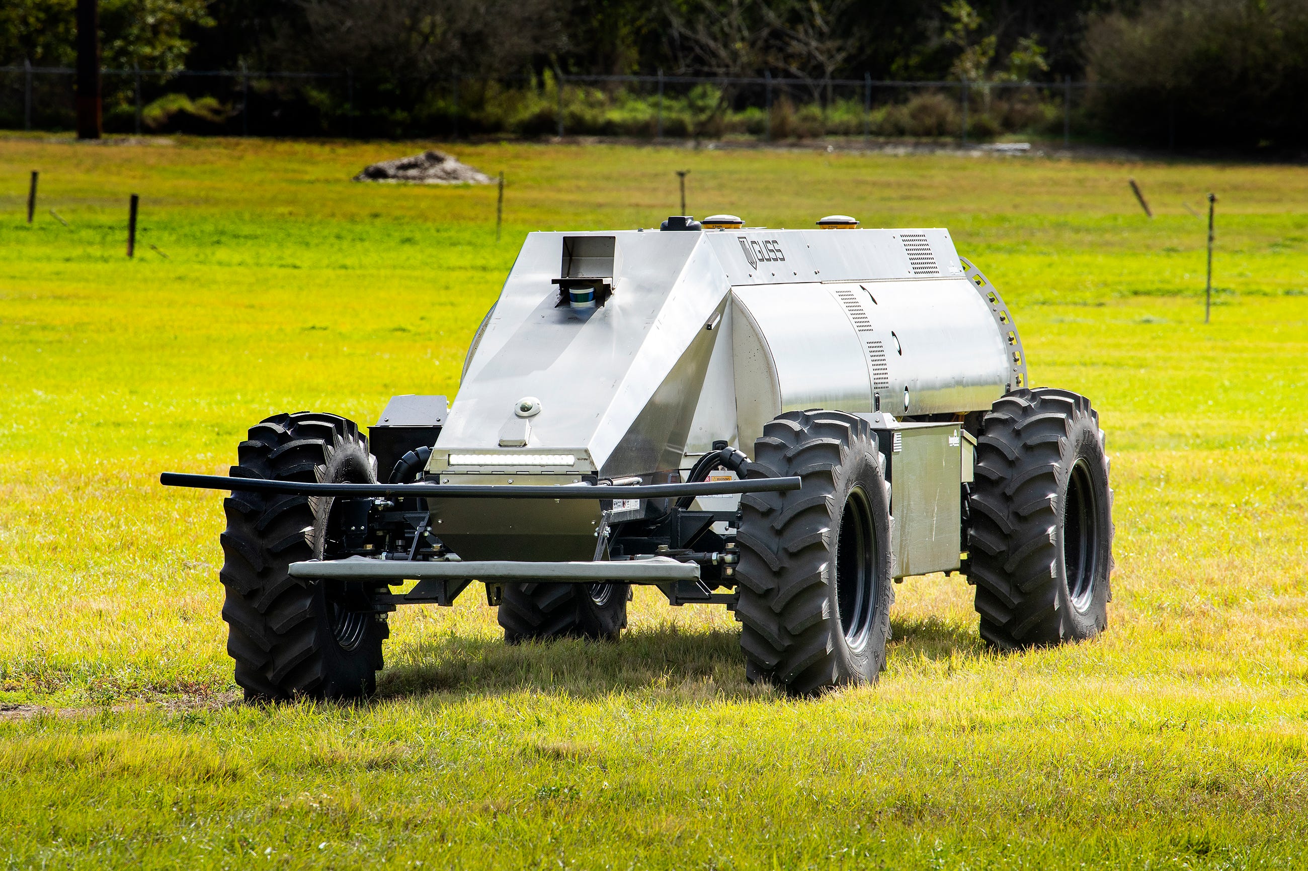 Smart sprayer could help Florida citrus growers spend 30% less on spraying