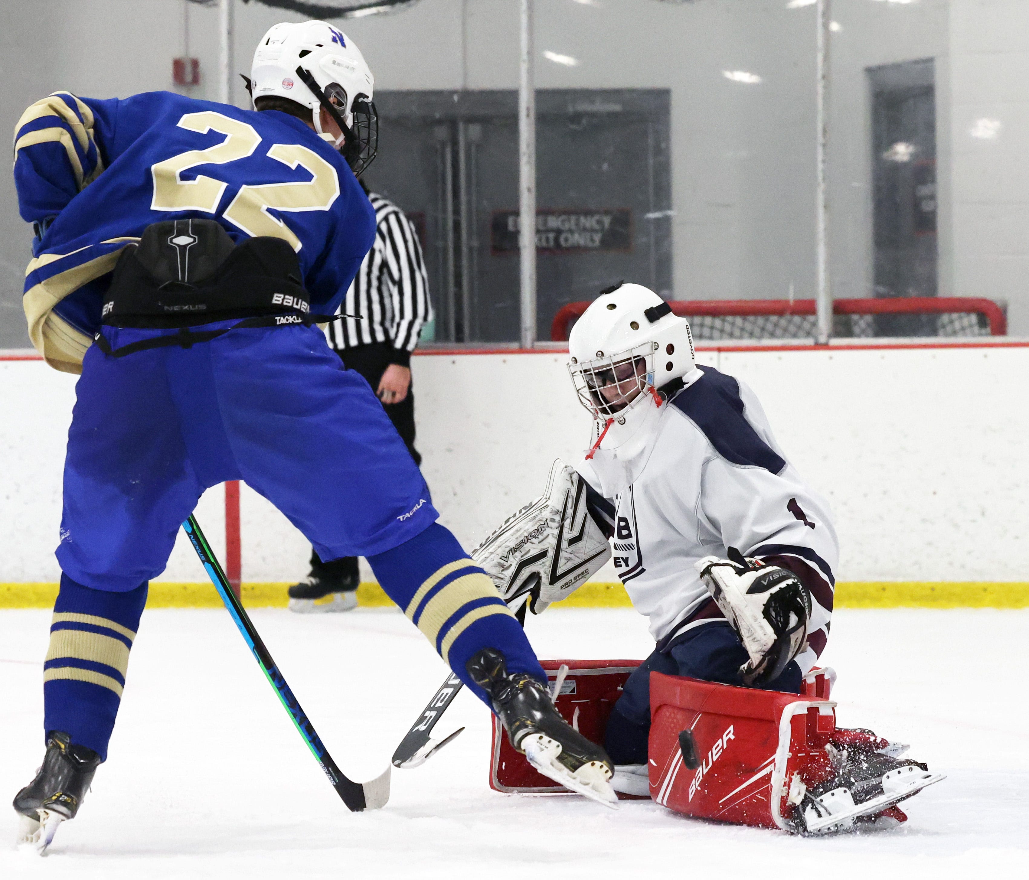 Vote for the High School Boys Hockey Player of the Week