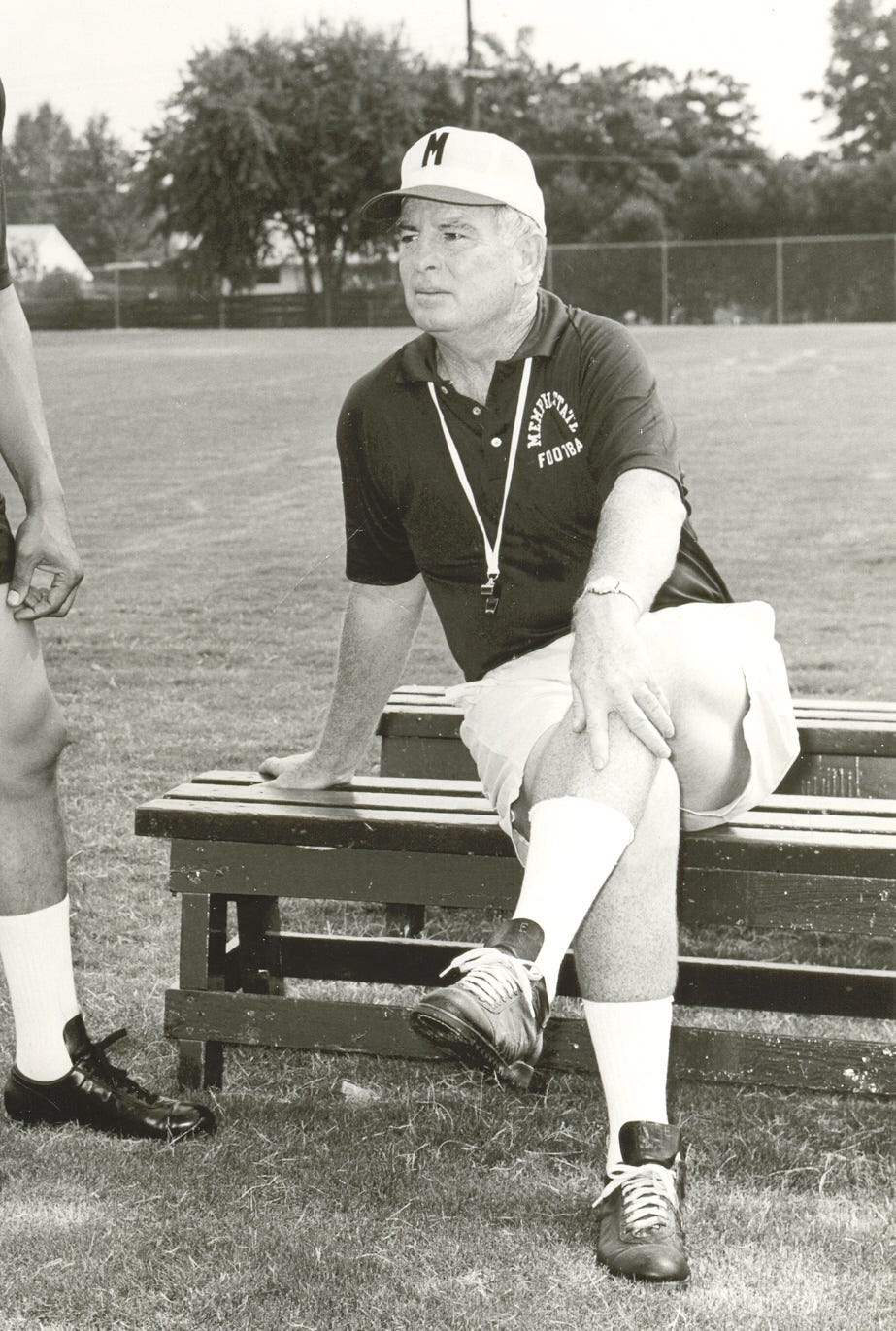 Former Memphis coach Billy J. Murphy selected to College Football Hall ...