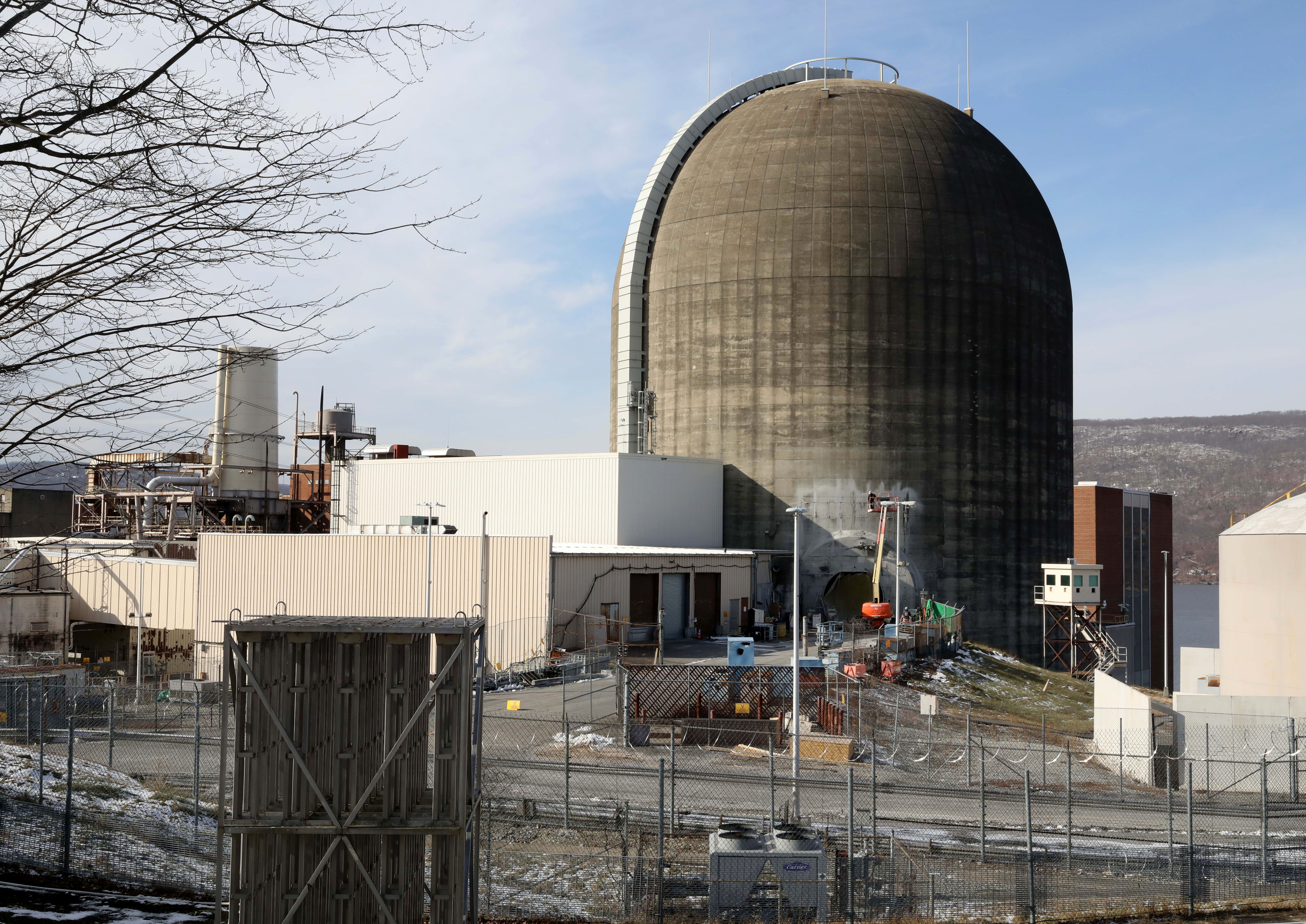 NY's fossil fuel use soared after Indian Point nuclear plant closure