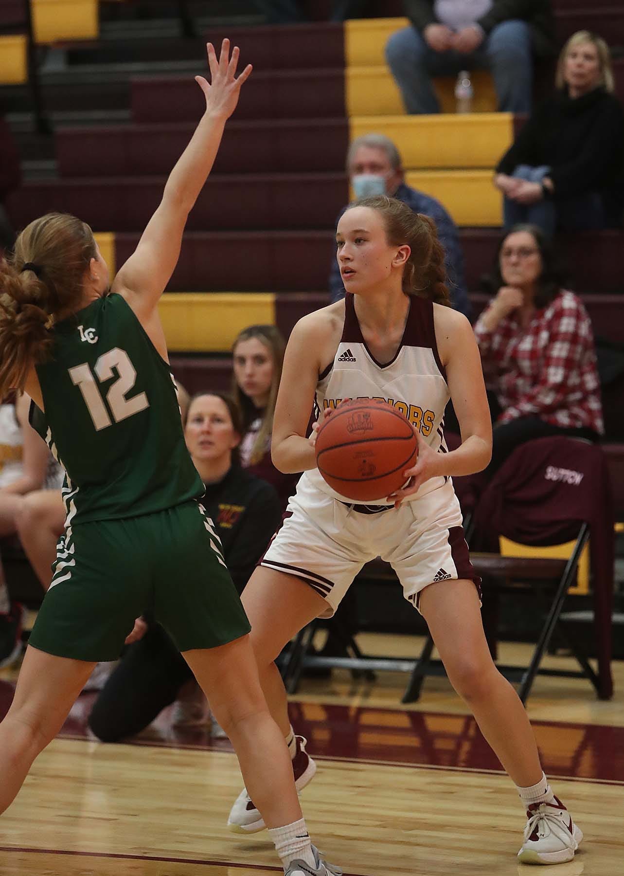 Team-first attitude carries Walsh Jesuit to girls basketball success