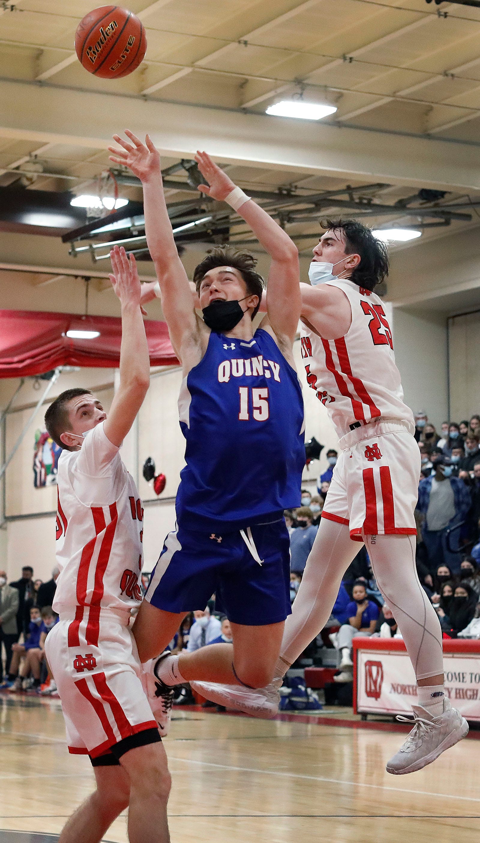 North Quincy stars shine in basketball doubleheader sweep of Quincy