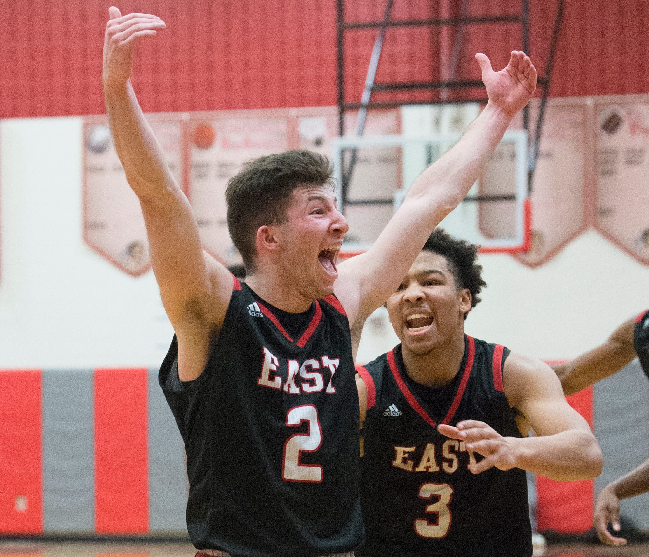 Drew Greene special as Cherry Hill East basketball upsets Lenape