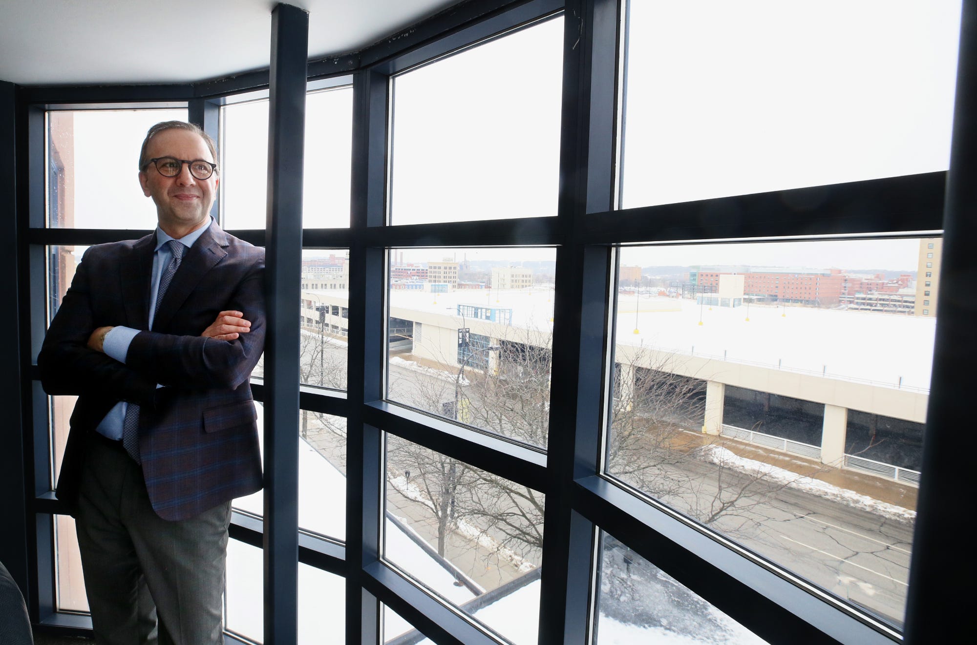 Former sports agent R.J. Nemer takes over as University of Akron dean