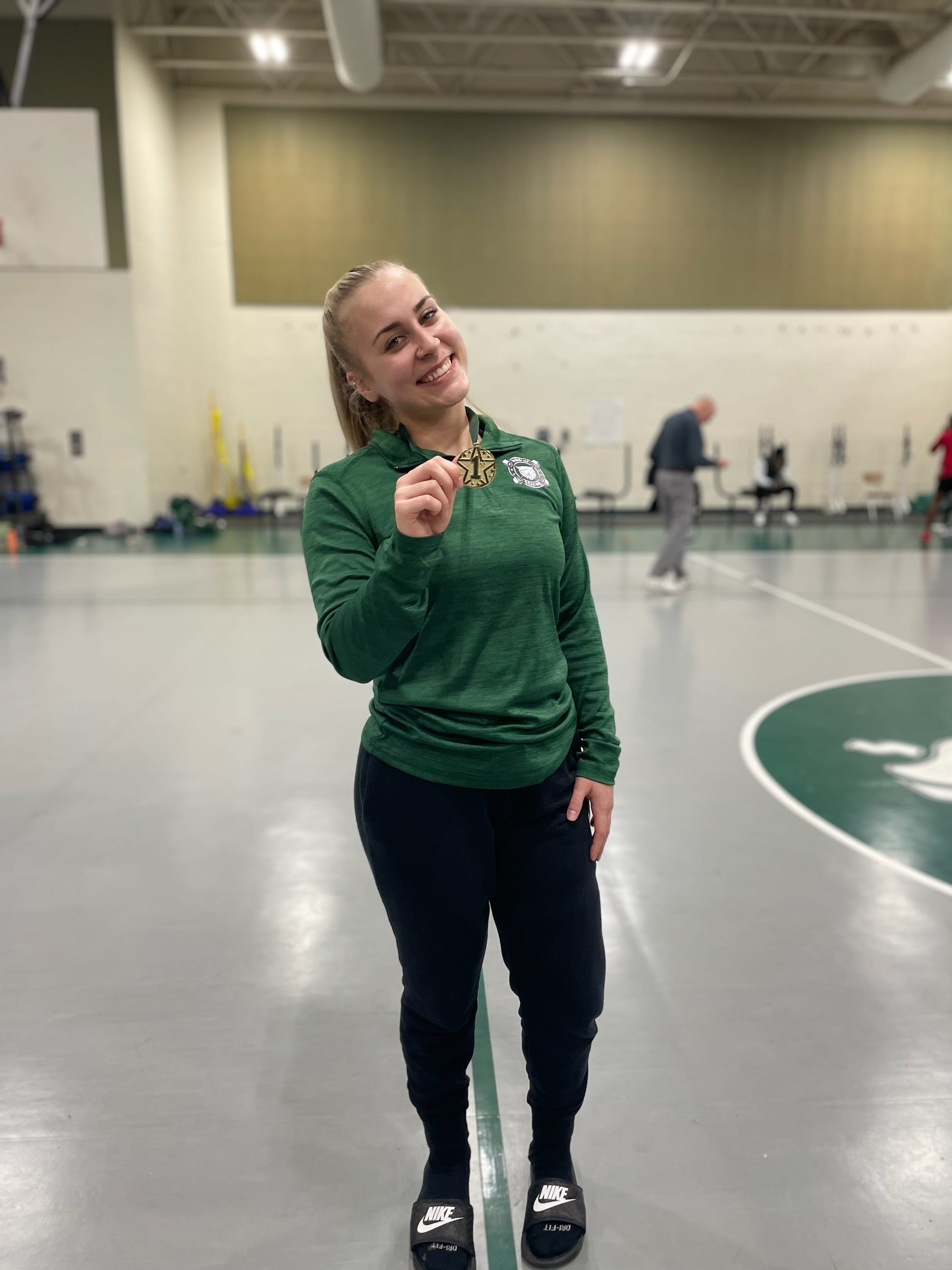 5 questions with Ocala Forest senior weightlifter Alexis Hogan