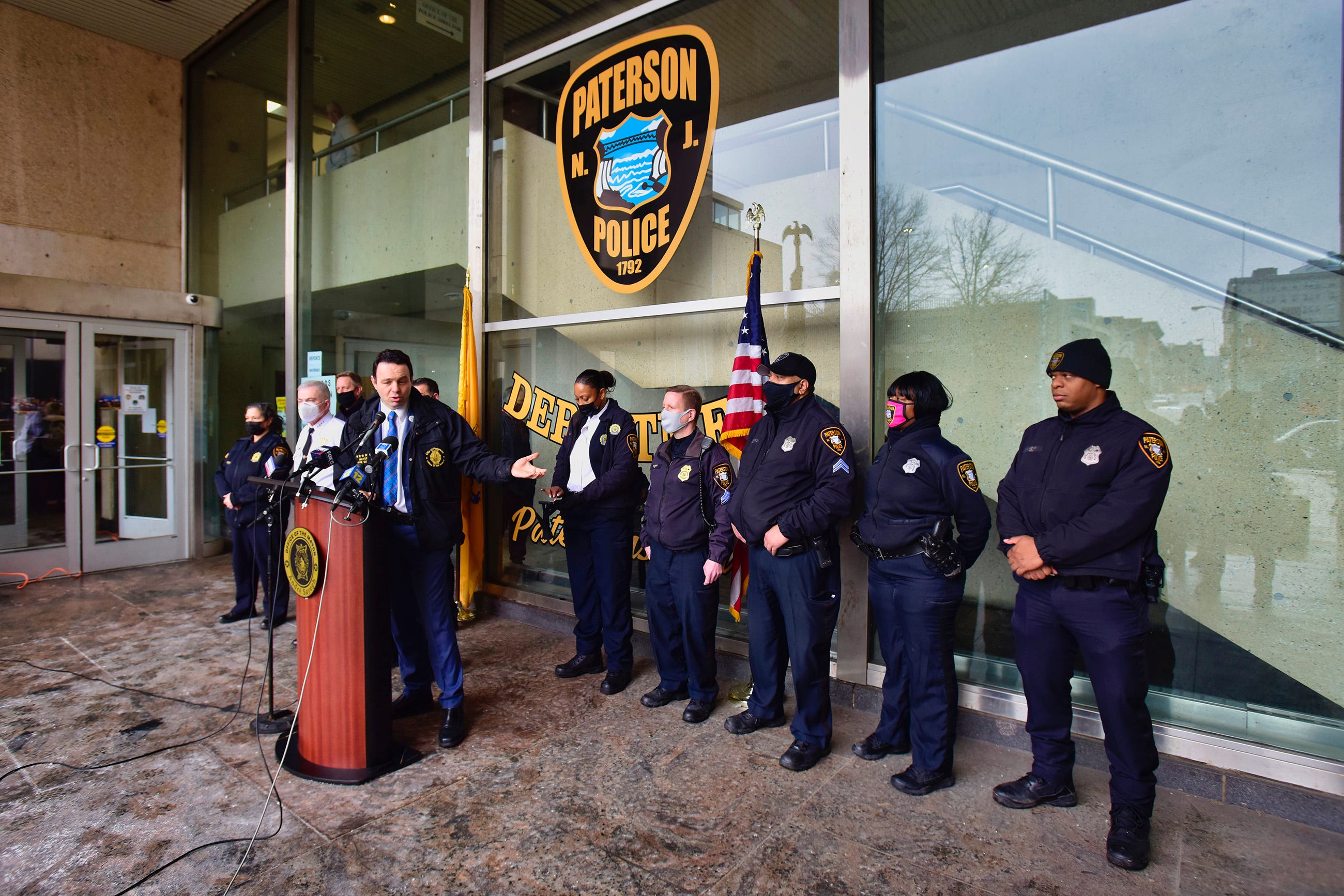 Paterson Mayor announces the recruitment efforts to improve Police Dept.