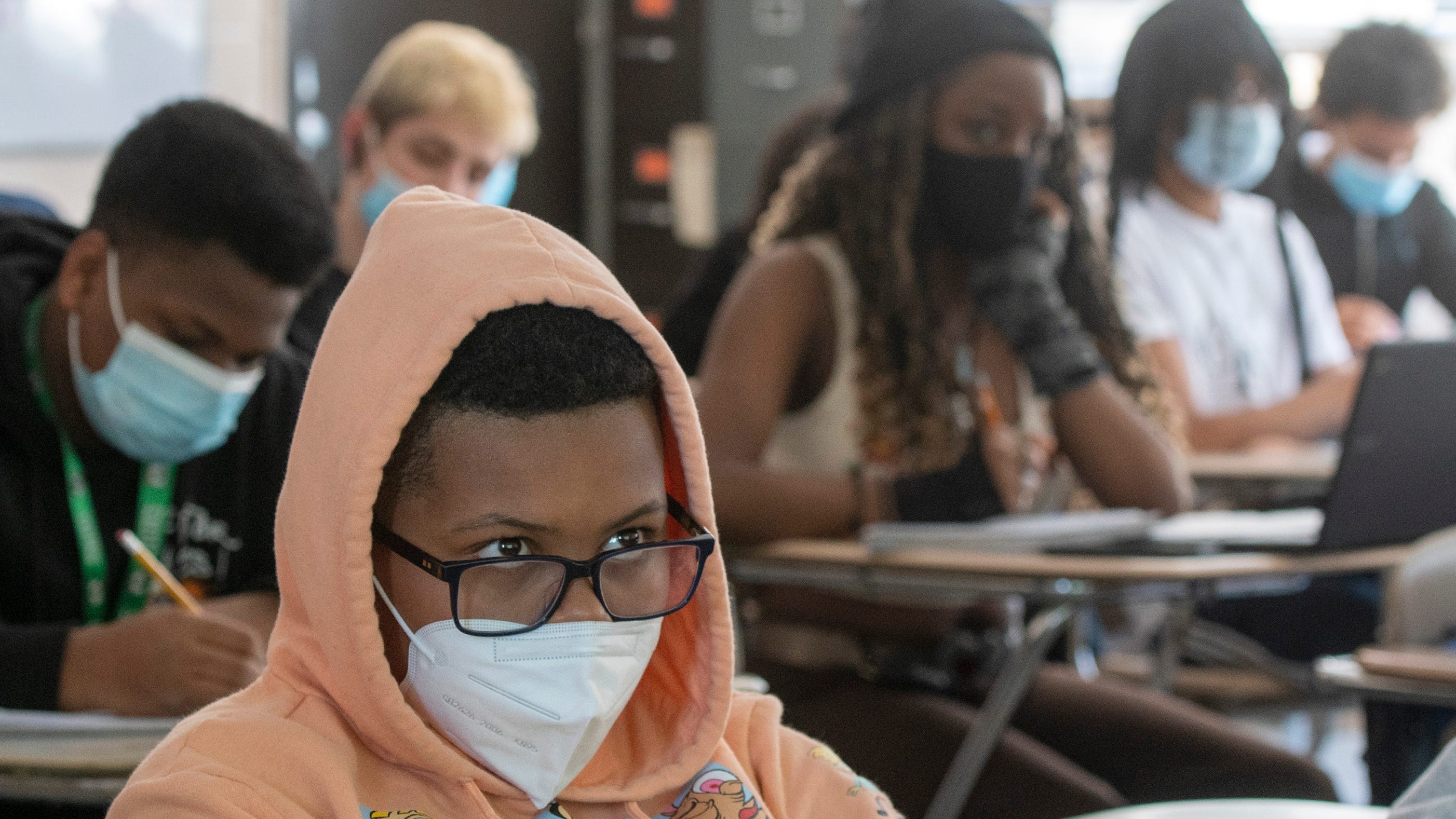 Paterson schools reinstate mask mandate amid uptick in COVID Paterson schools reinstate mask mandate amid uptick in COVID