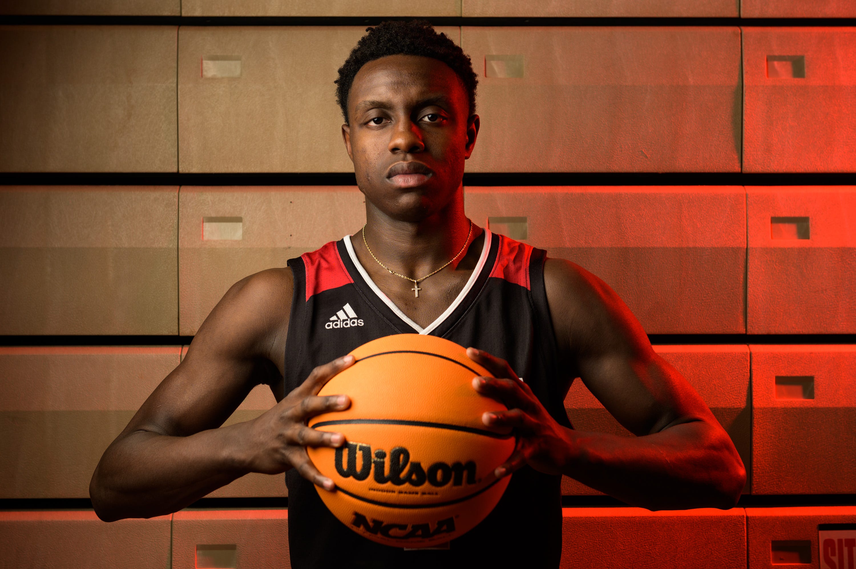 Blue Ridge basketball star Justin Bailey takes team to new heights