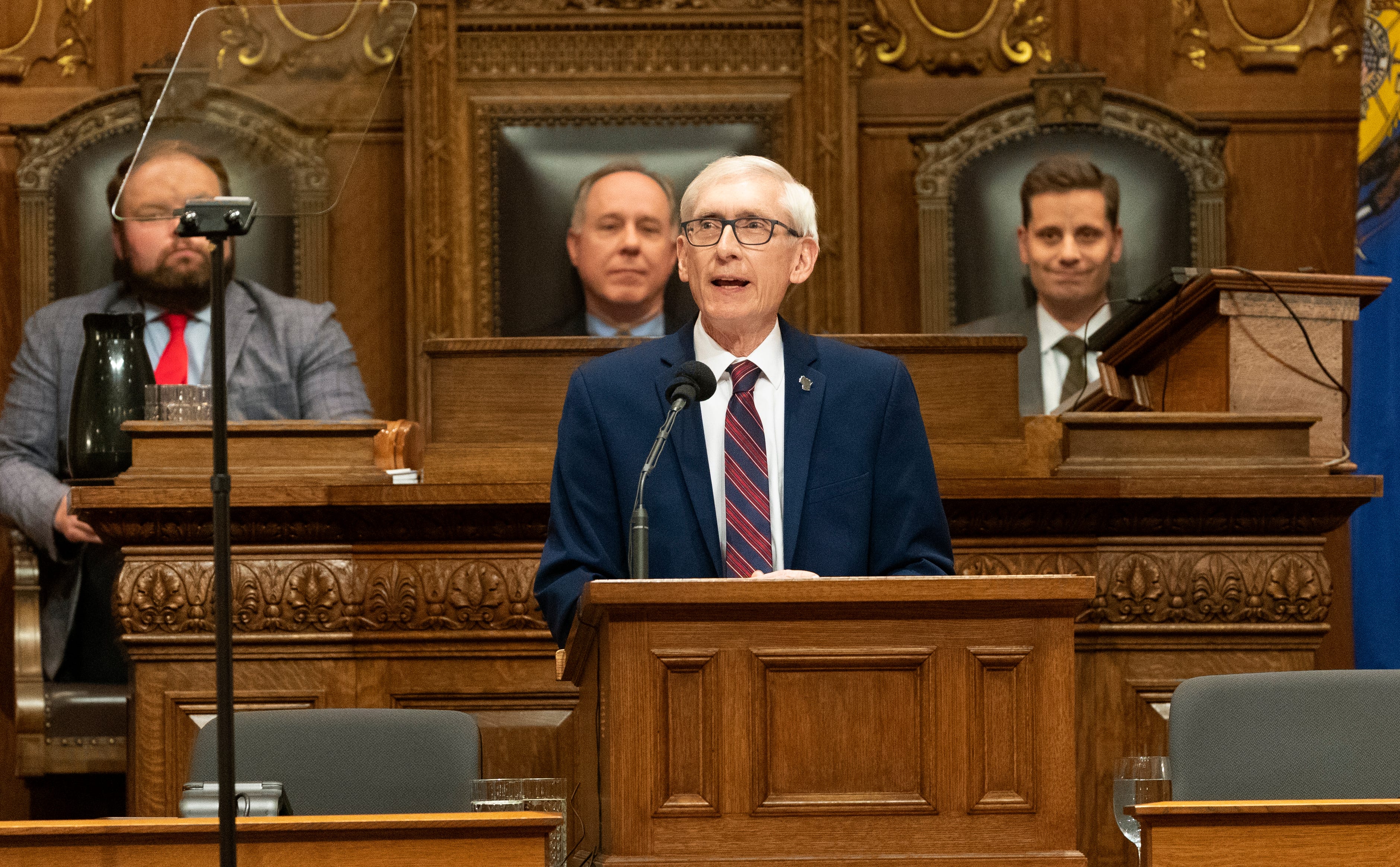 Tony Evers wins second term as Wisconsin governor, defeats Tim Michels