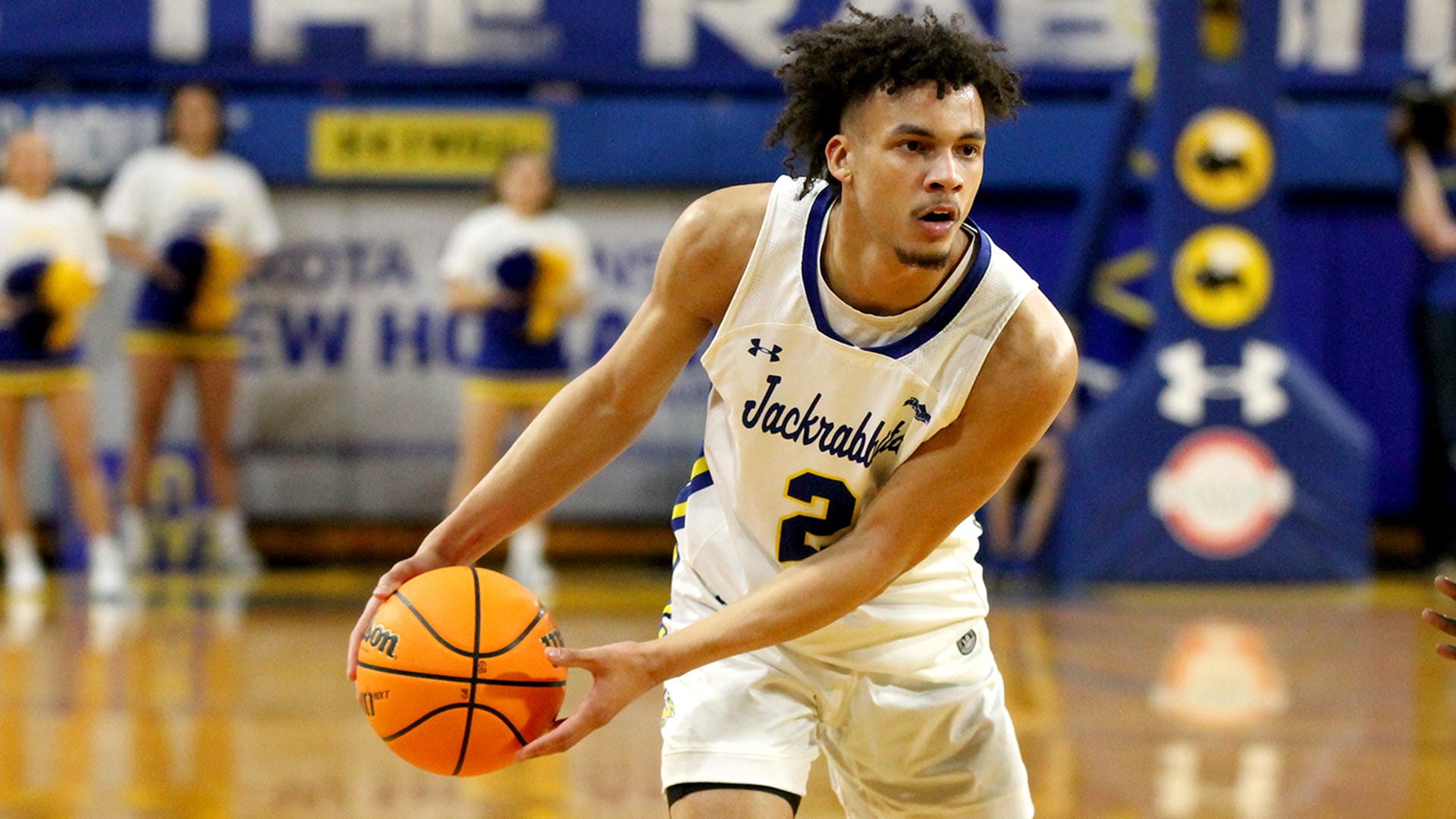 Zeke Mayo enjoying breakout season for South Dakota State basketball