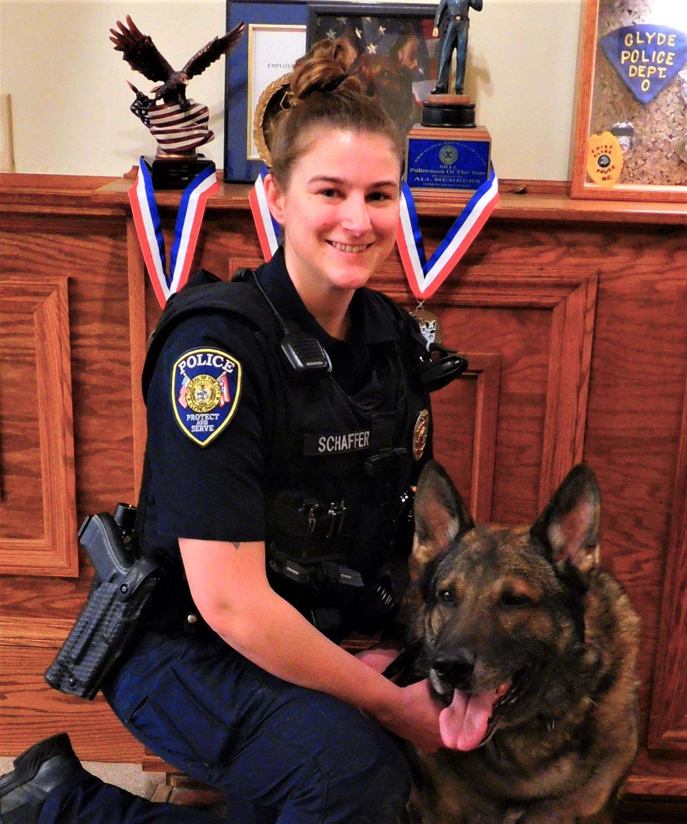 Can Female German Shepherds Be Police Dogs