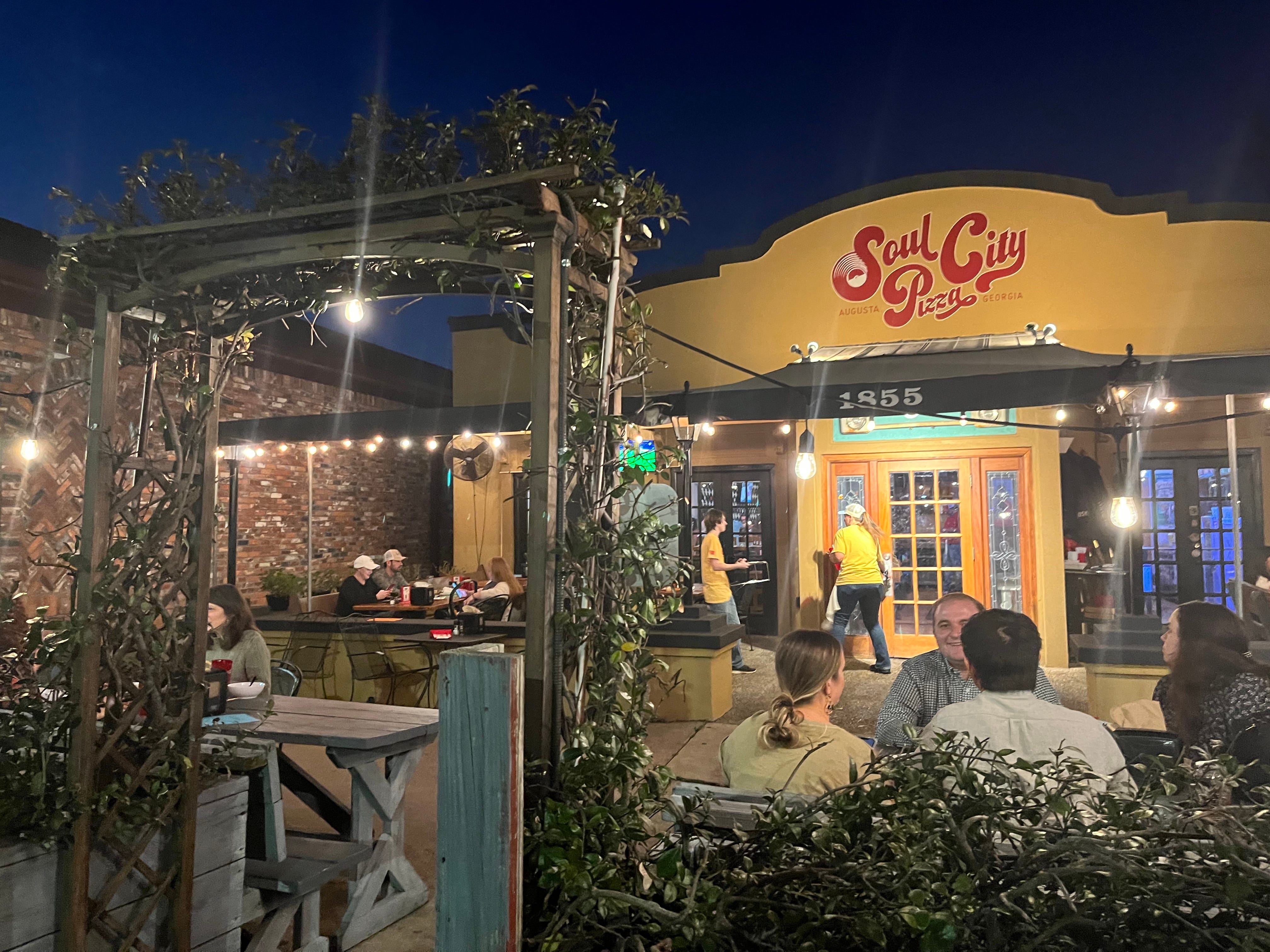 Want to dine outside? Try these Augusta-area restaurants