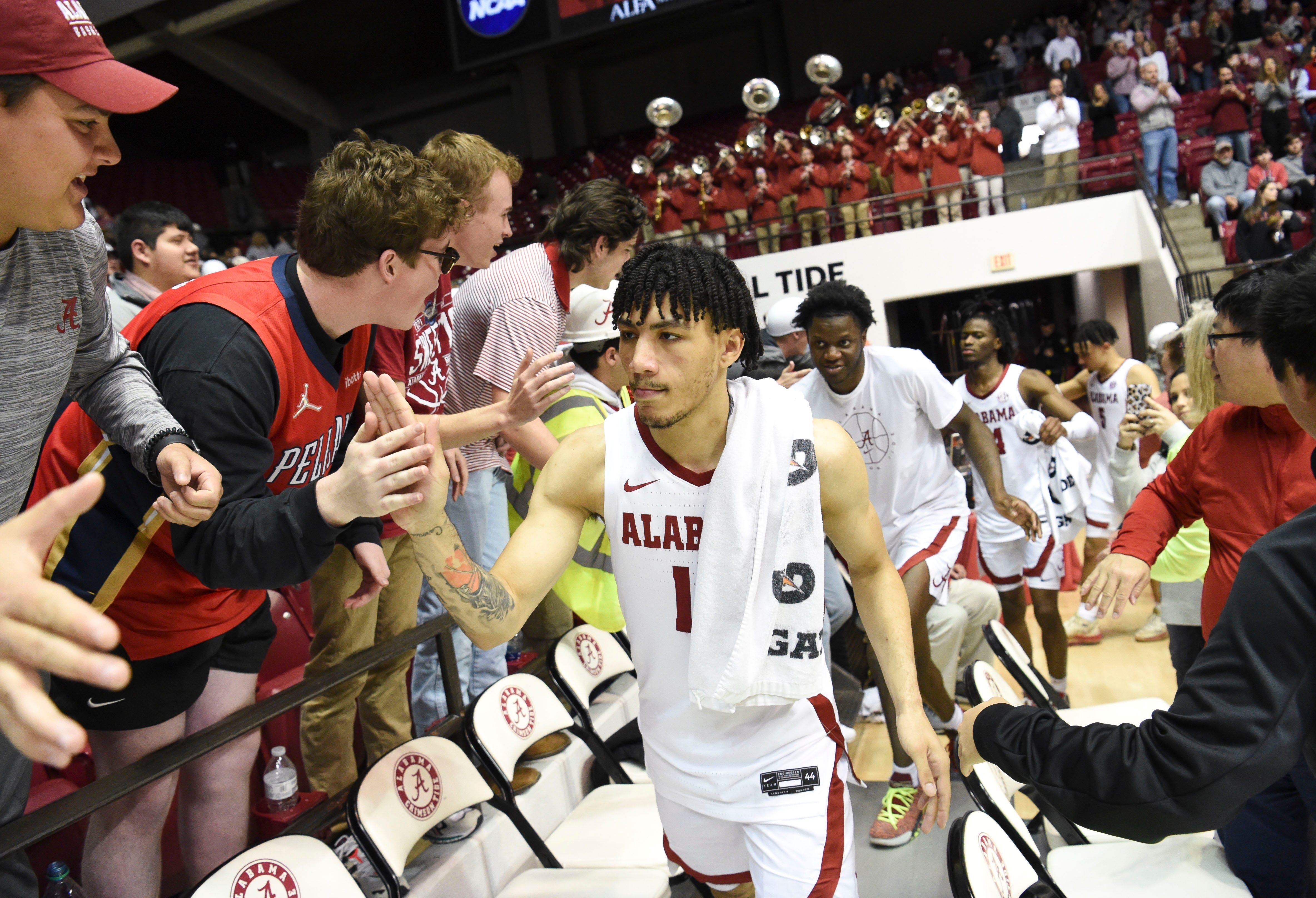 Goodbread: Alabama basketball team that beat Gonzaga and Houston is back