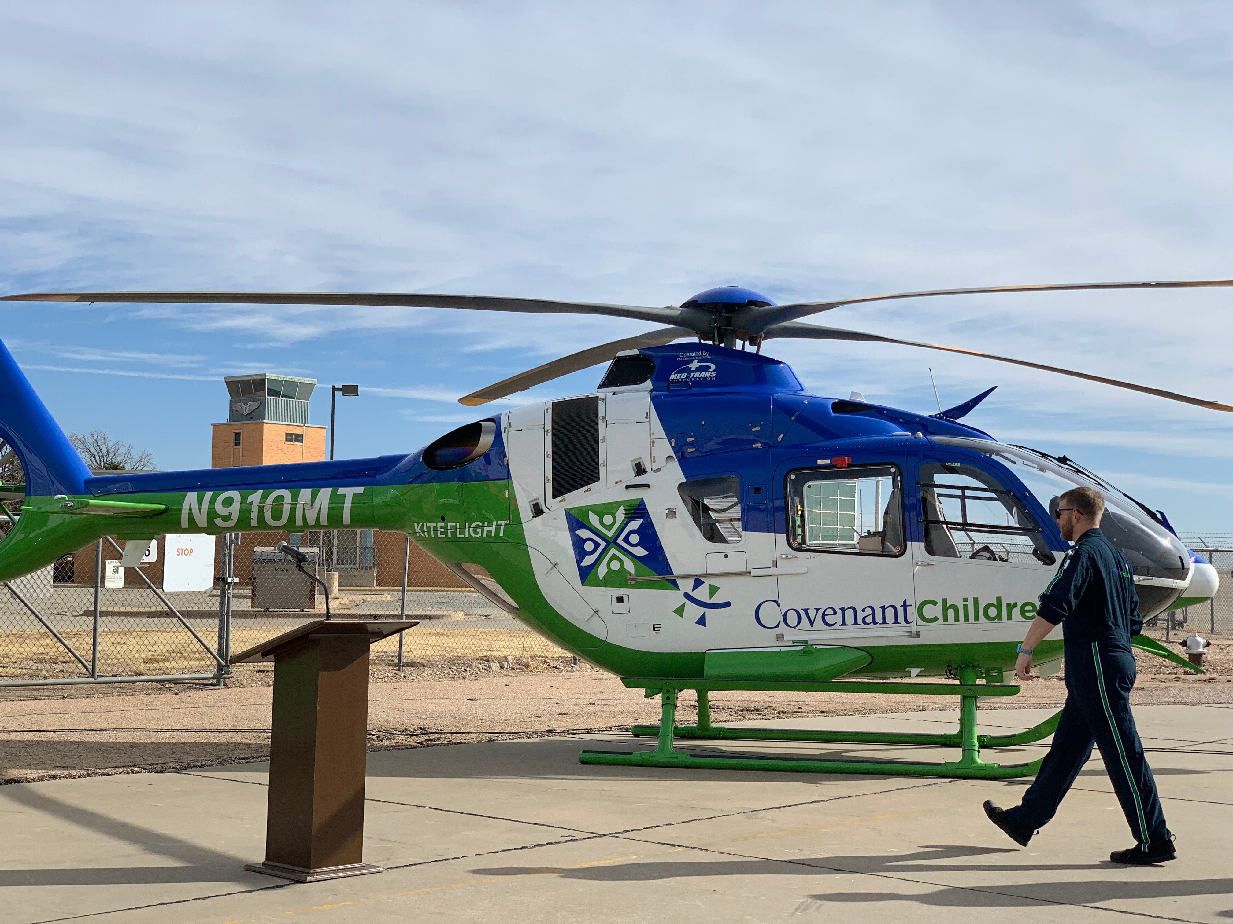 Covenant Children's Hospital unveils new emergency helicopter