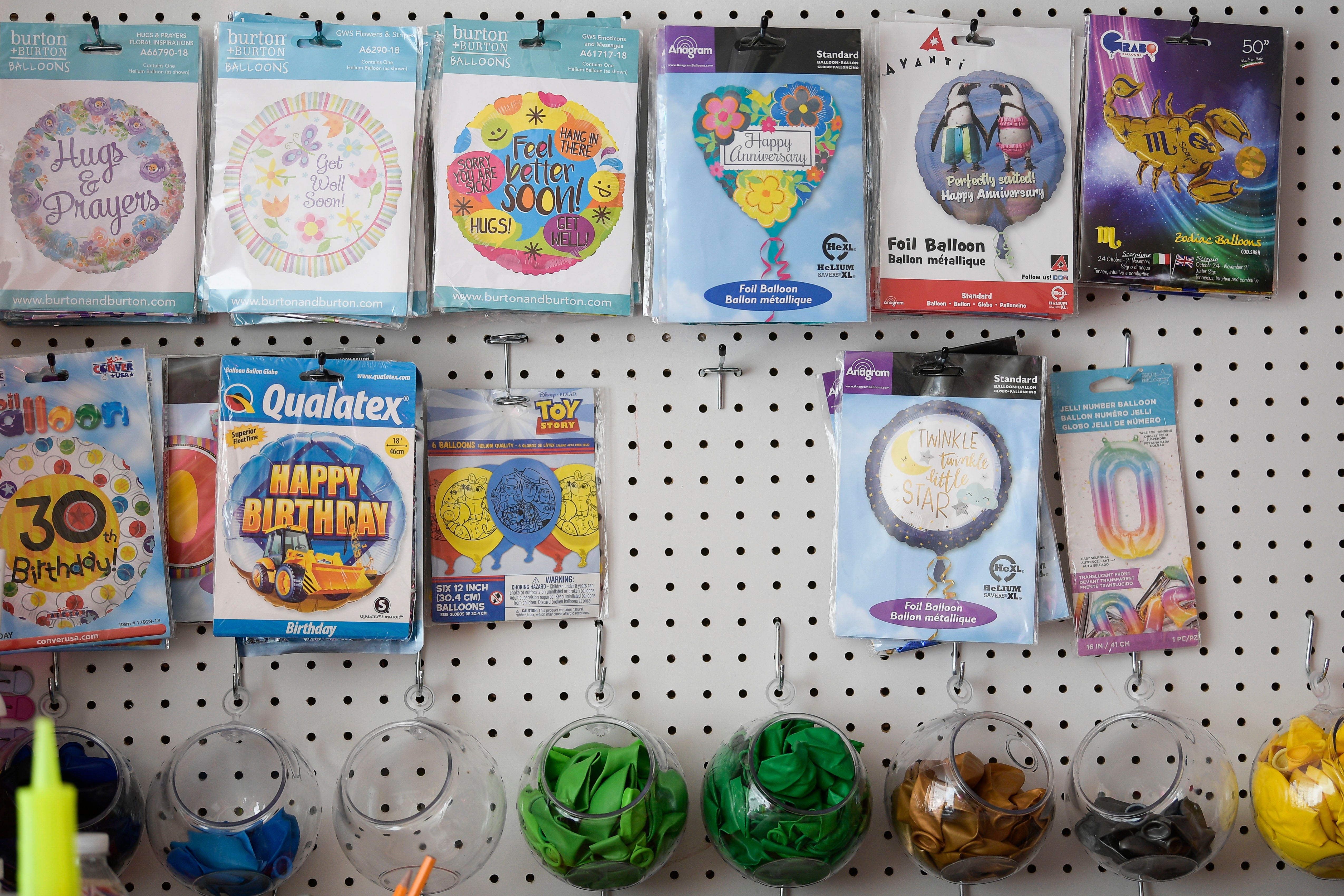 Britnie's Balloon Bonanza delivers balloon arrangements in Knoxville